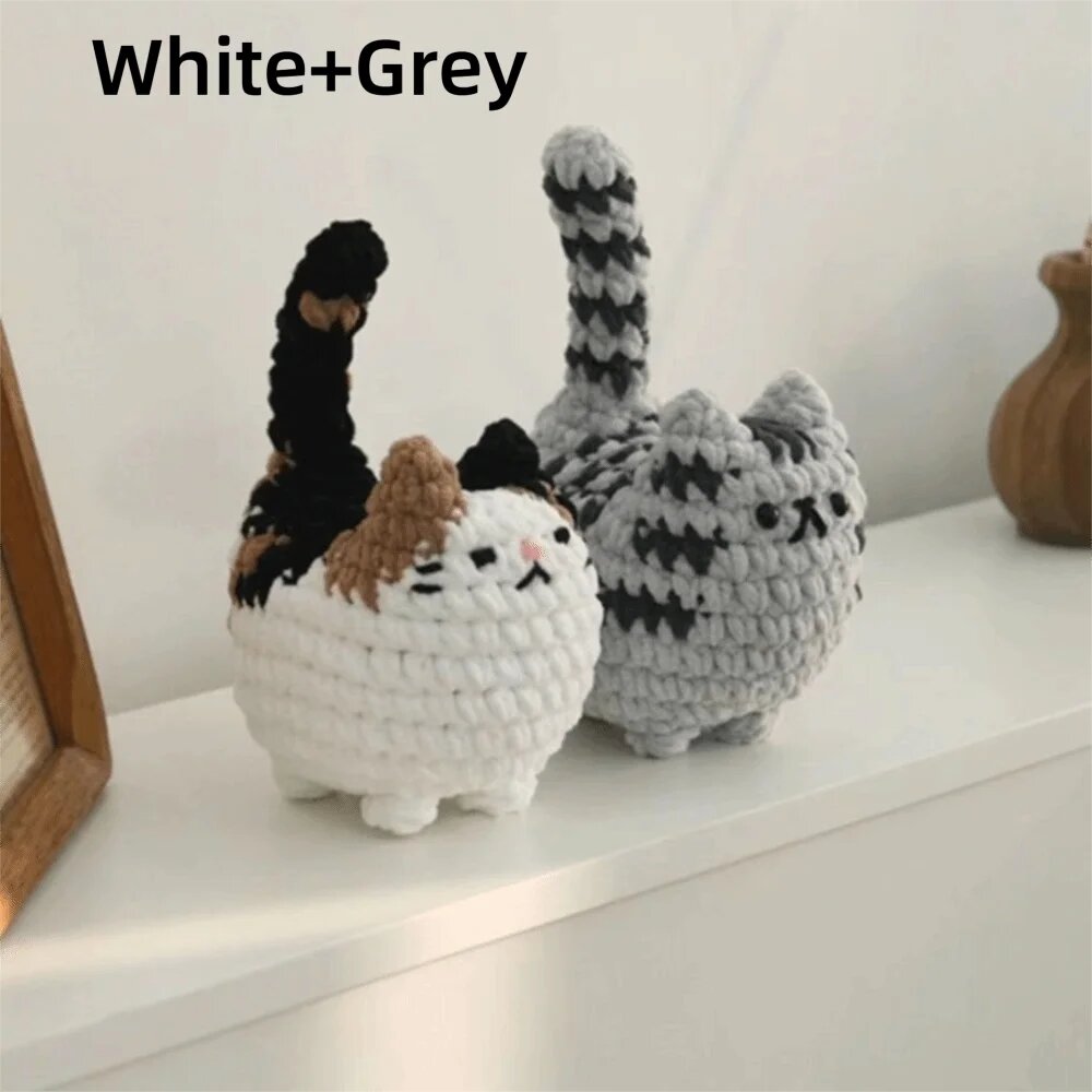 Кошки крючком White-Grey, серые