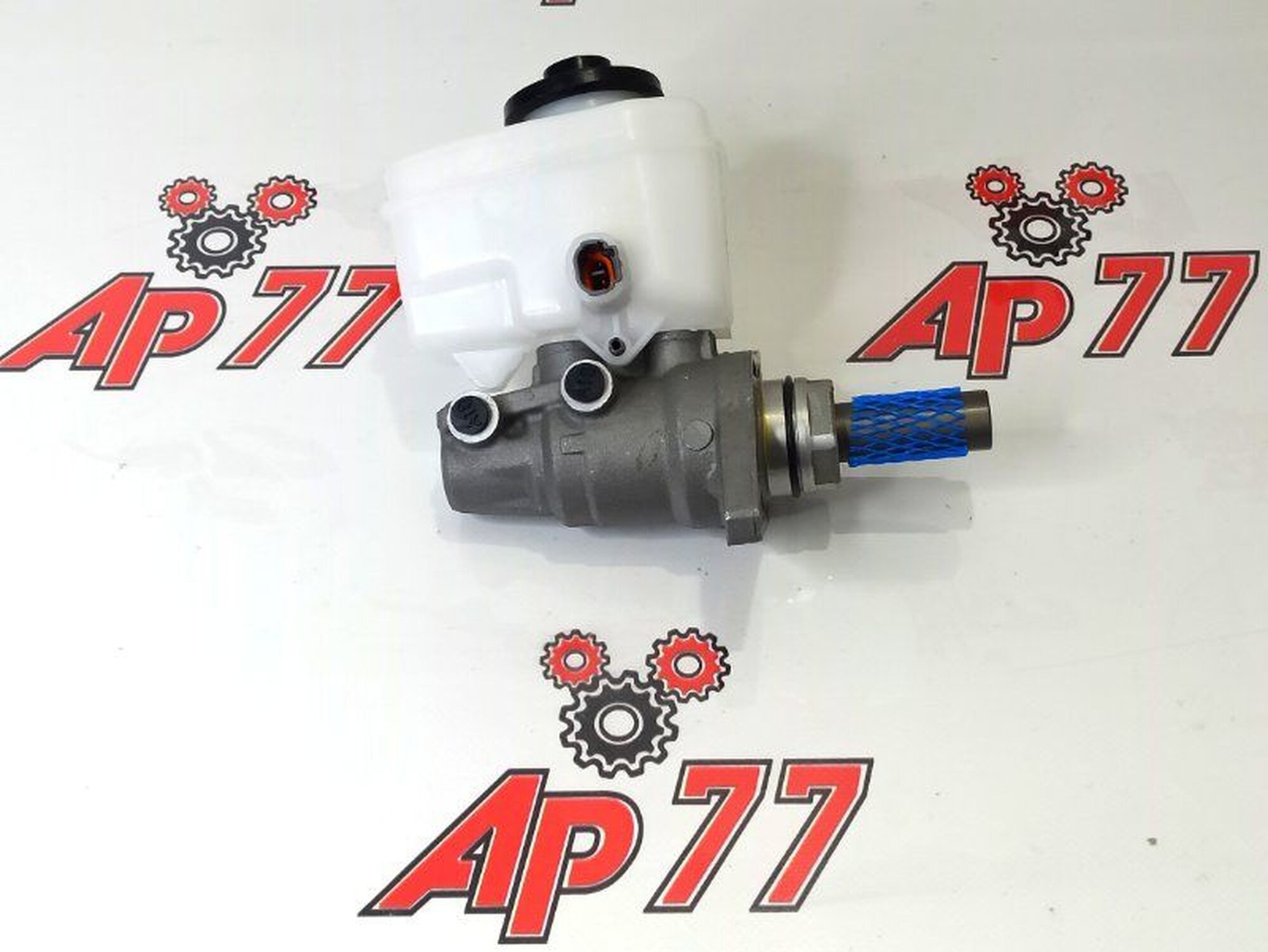 Главный тормозной цилиндр Toyota Land Cruiser Prado GRJ120 47028-60030 ГТЦ