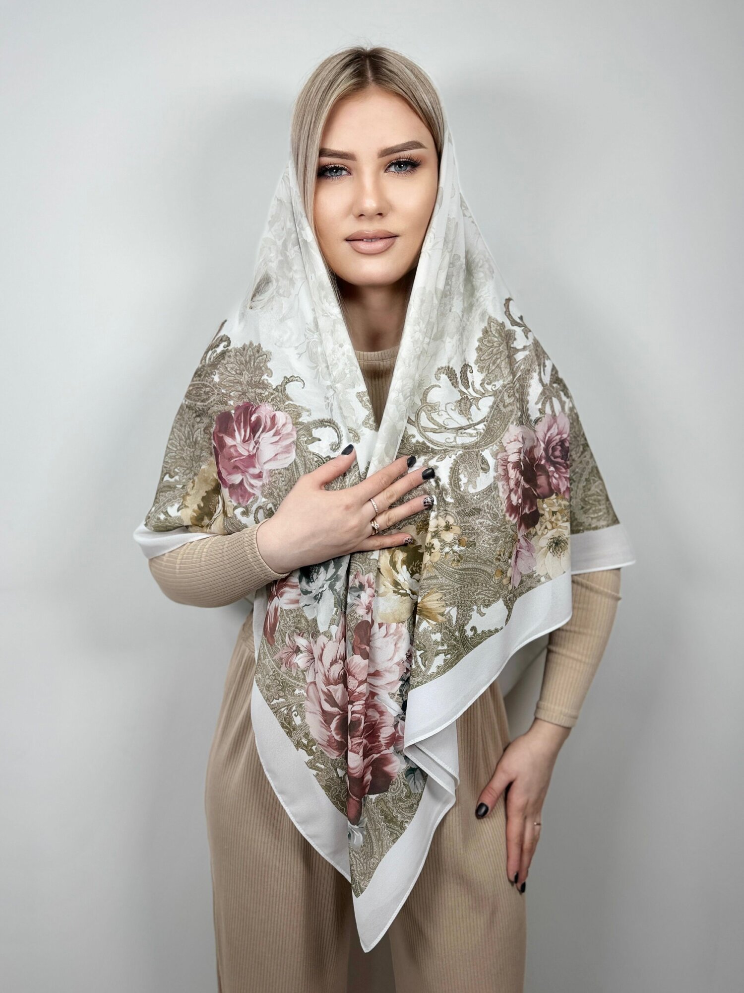 Шаль Базовая коллекция для женщин