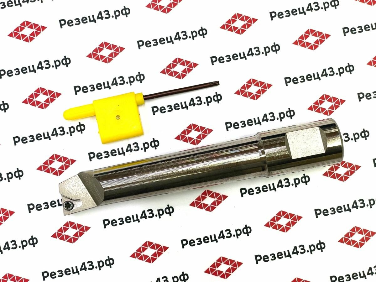 Расточной резец SBJ2020 с глубиной точения 83 мм, с лыской