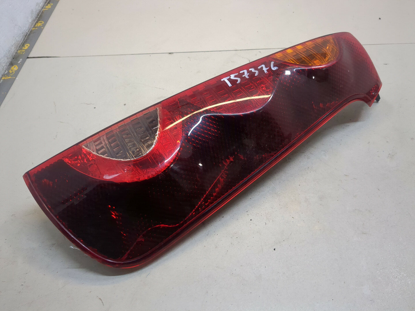 Фонарь (задний) правый Nissan Note E11 Б/У