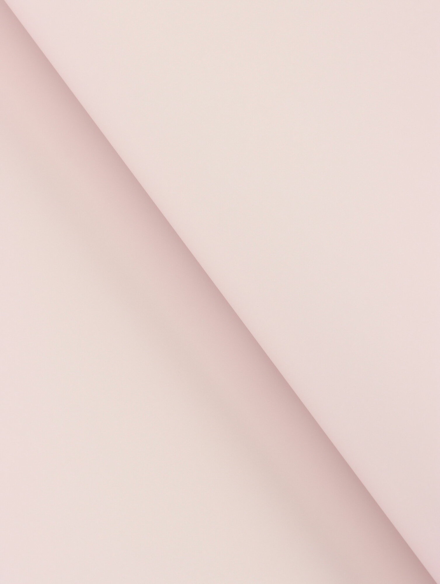 Пленка для цветов "Перламутр", нежно-розовый, 57 см x 5 м +-5%