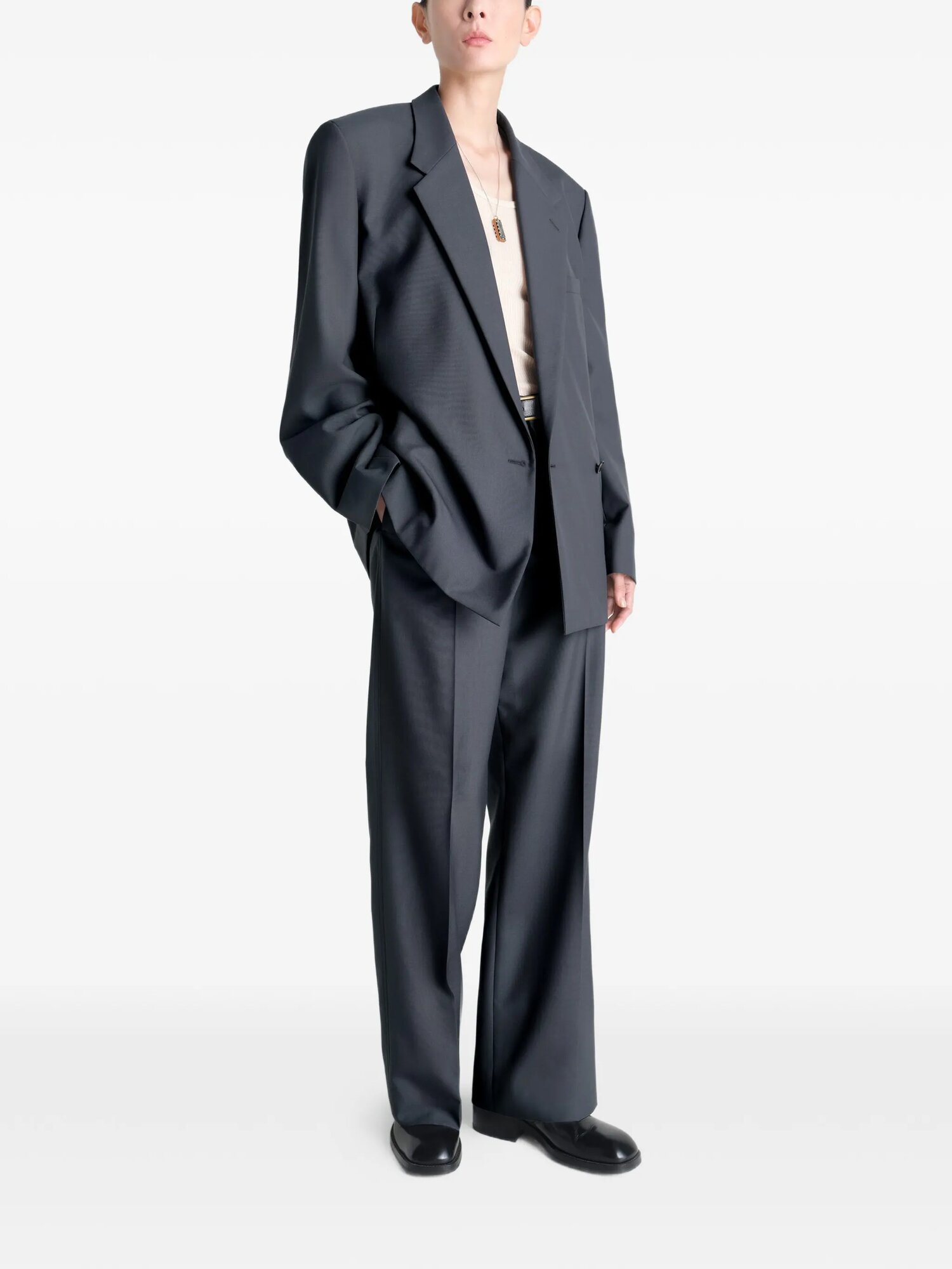 Брюки LEMAIRE Tailored straight trousers, размер 40, серый — фото 1