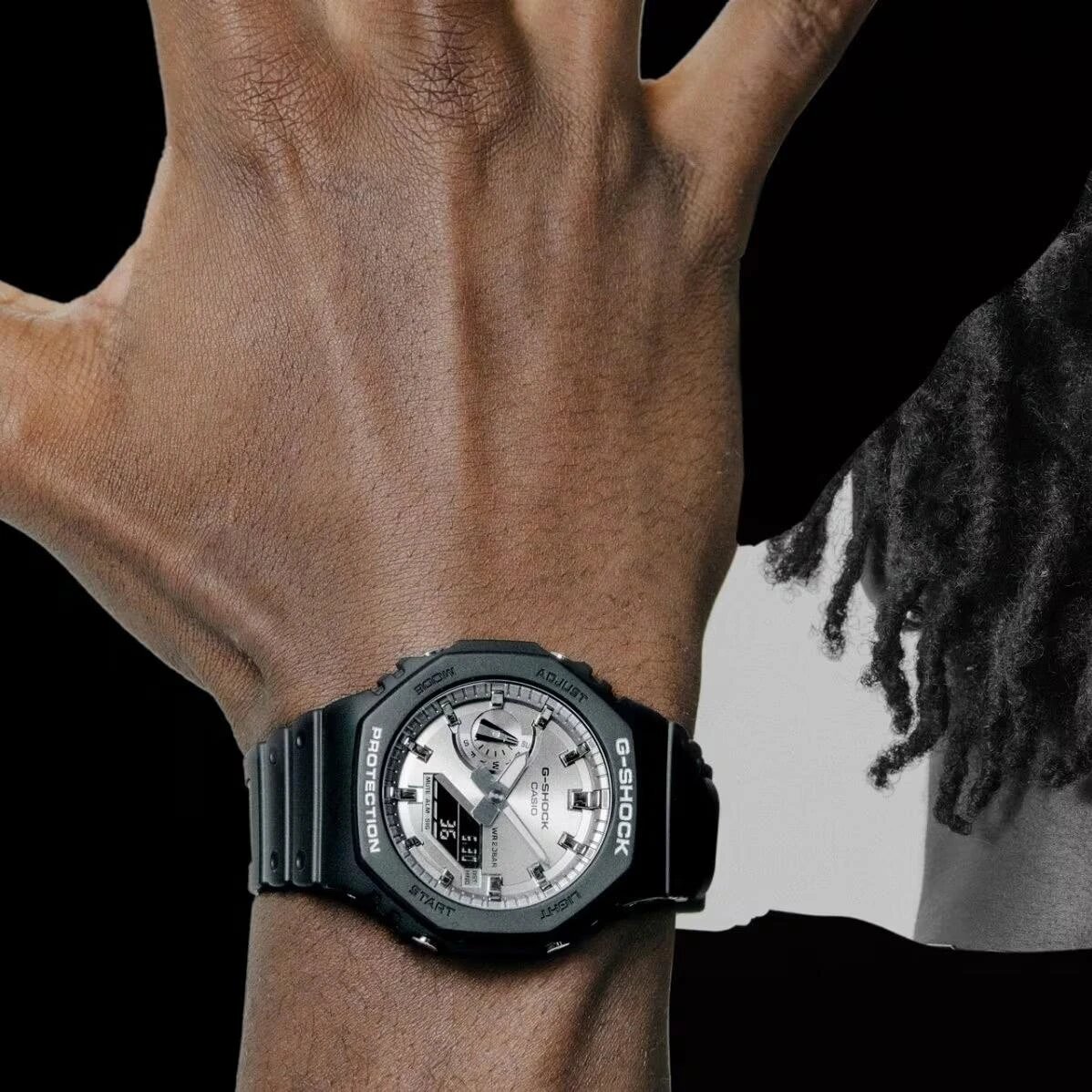 Наручные часы CASIO G-Shock, серебристый — фото 1