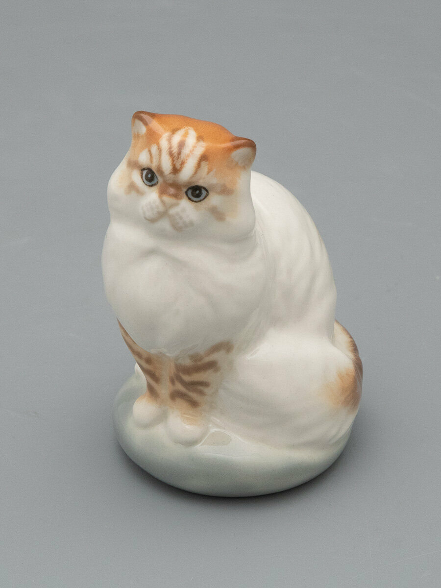 Фарфоровая статуэтка Персидская кошка Камео, 8.5 , Императорский фарфоровый завод