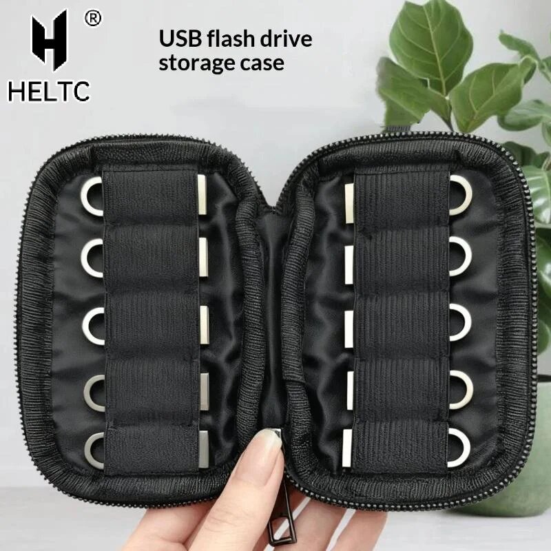 Чехол для флешки CANAMEK