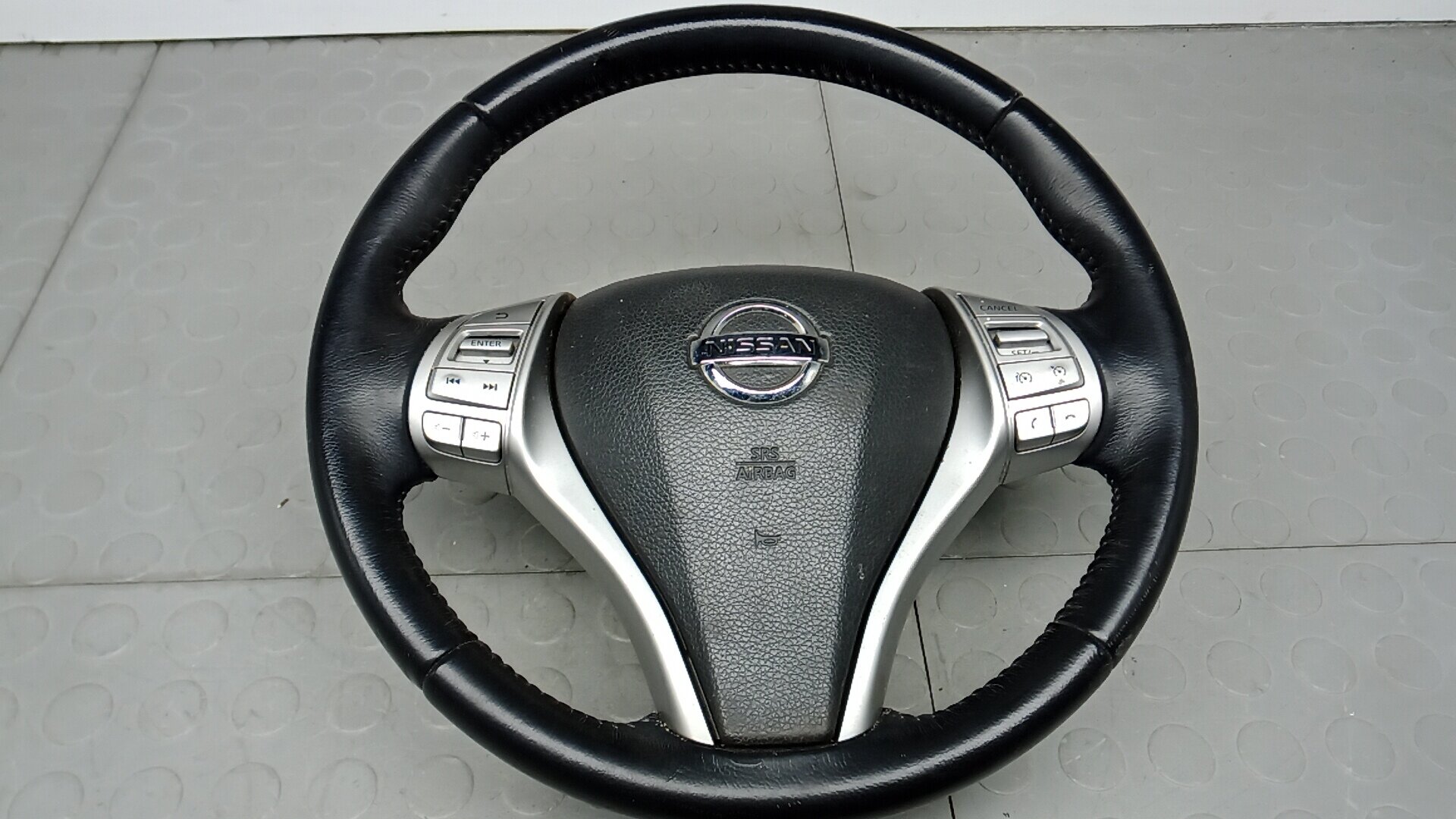 Руль NISSAN X-TRAIL T32
