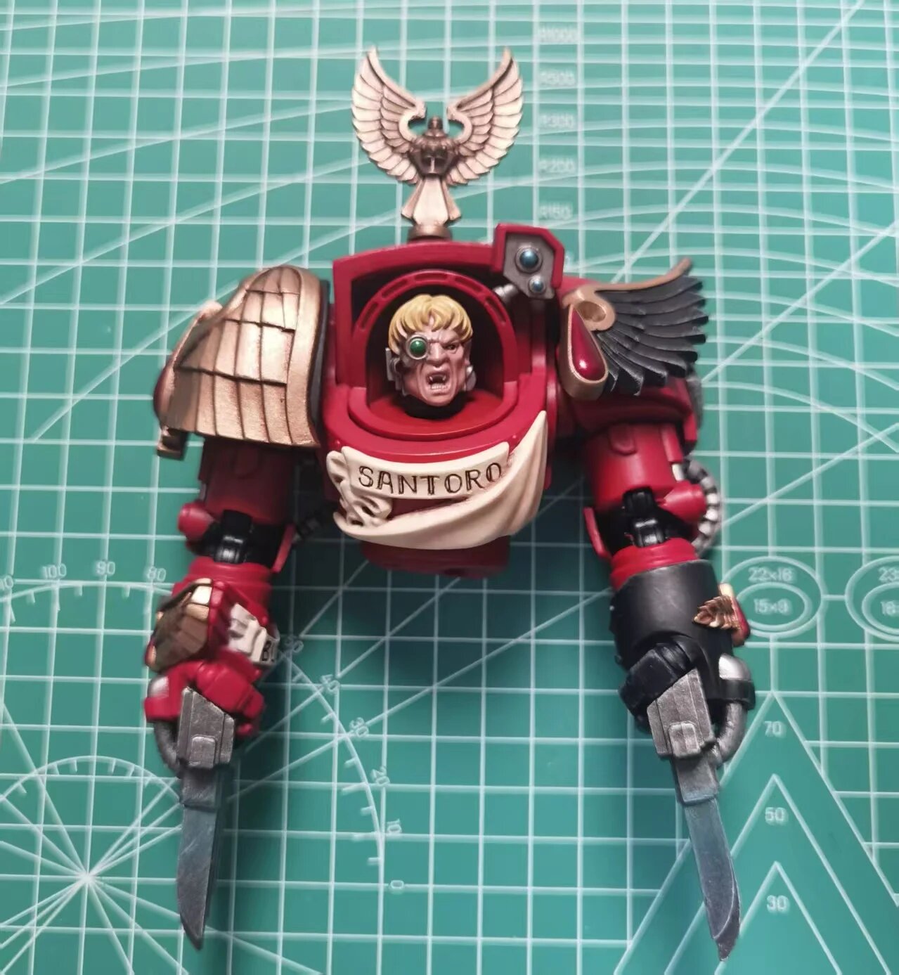 Фигурка JOYTOY Warhammer 40K 1/18 Blood Angels Assault Terminators Sergeant Santoro Toy Accessory 1