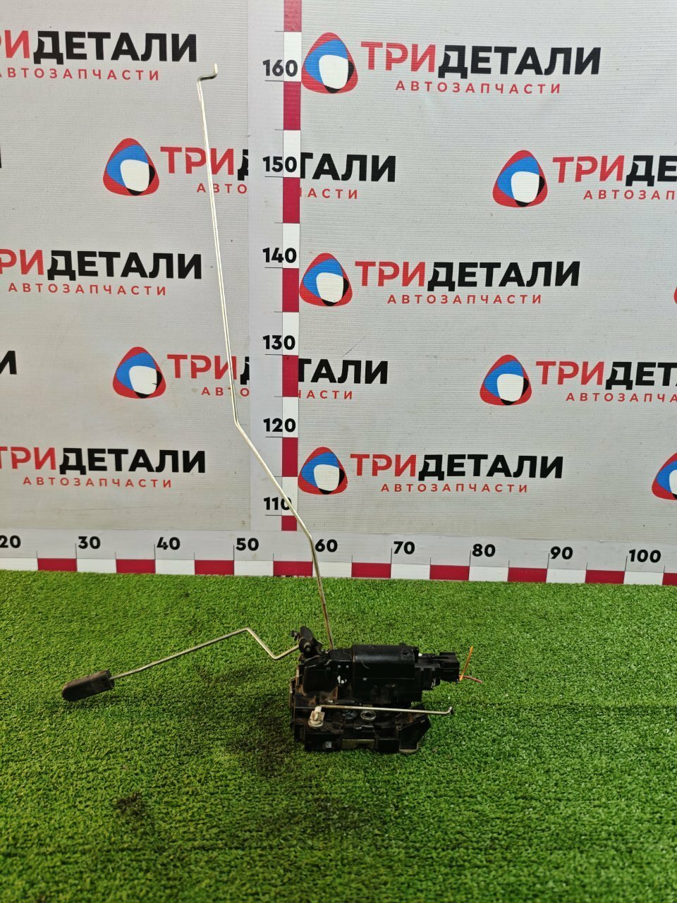 Замок боковой двери Лада Ларгус 1.6 K7M 2015 задн. прав. (б/у)
