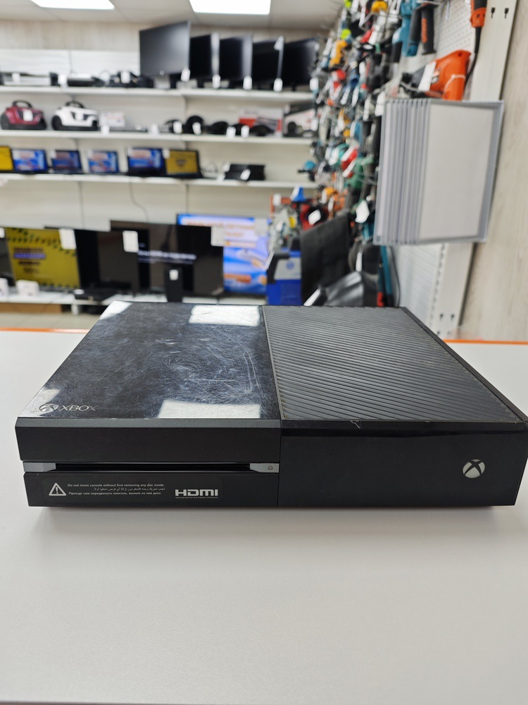 Игровая приставка Microsoft Xbox One, 500GB, черный, с геймпадом