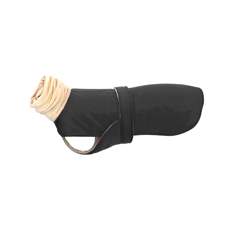 Зимняя теплая одежда для собак плотная и непромокаемая.