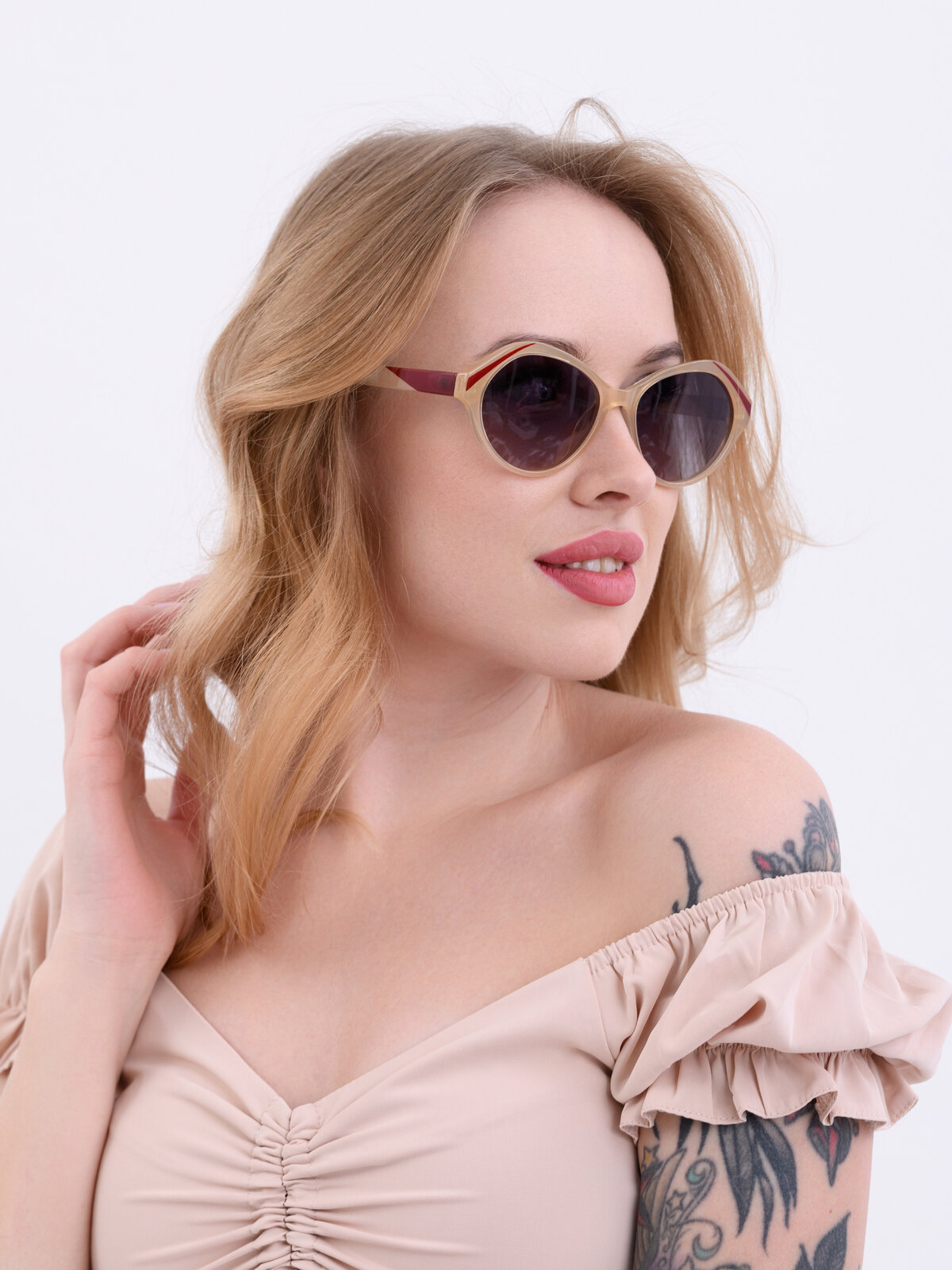 Солнцезащитные очки