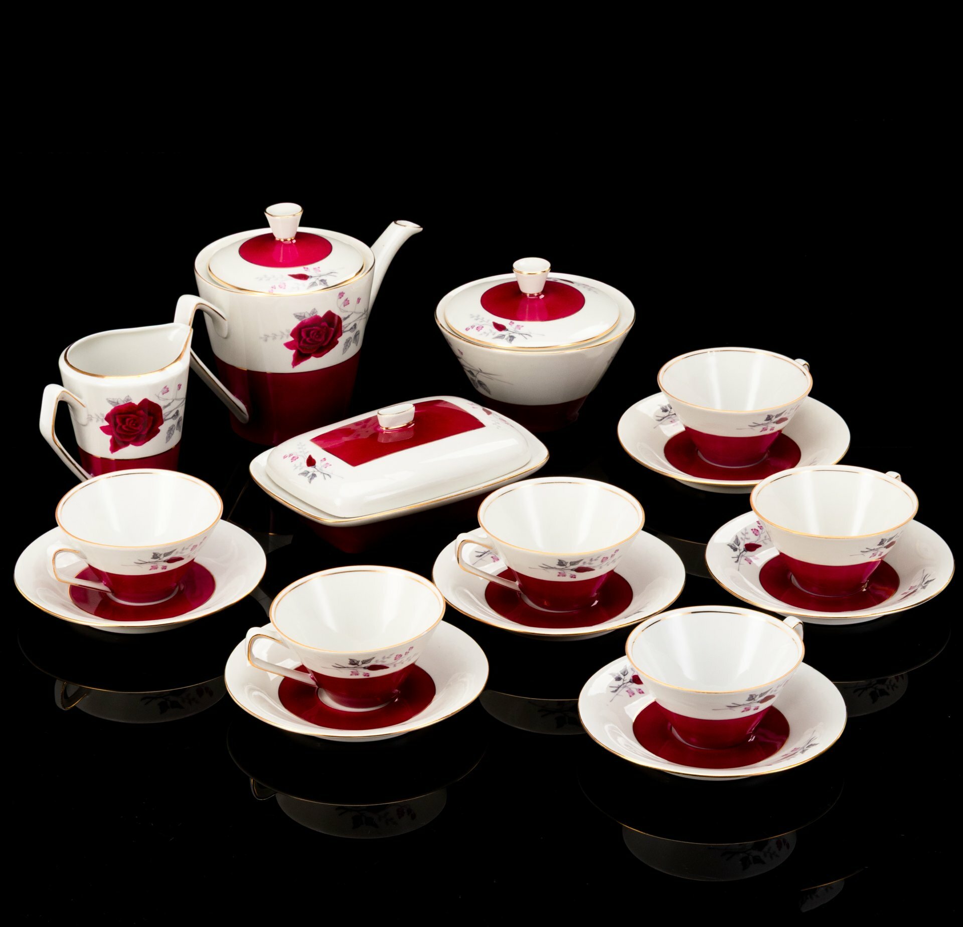 Сервиз кофейный, украшенный цветочным декором (16 предметов), фарфор, деколь
