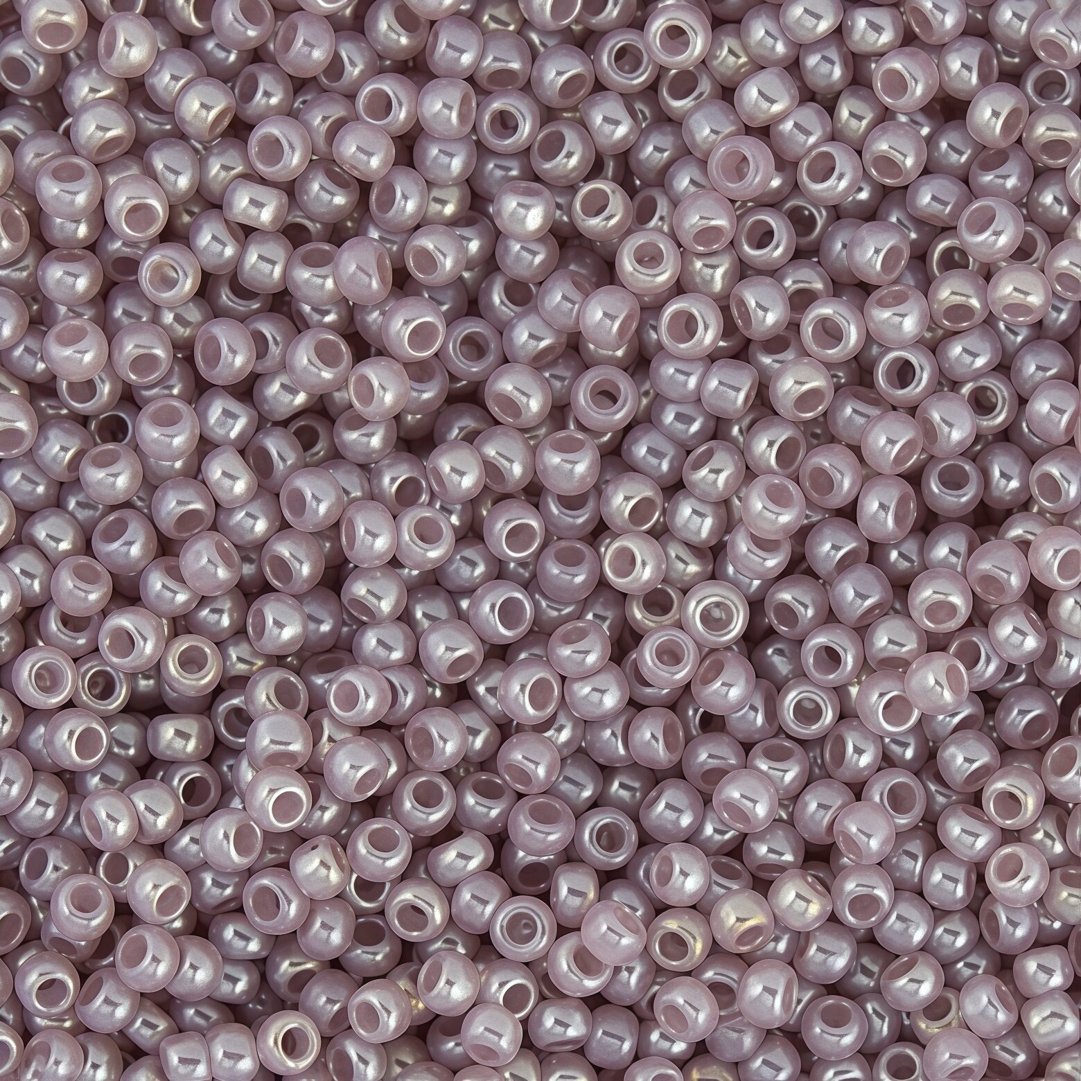 Бисер TOHO круглый, размер 10/0, цвет #151 (Цейлон, виноградный туман), 10 грамм