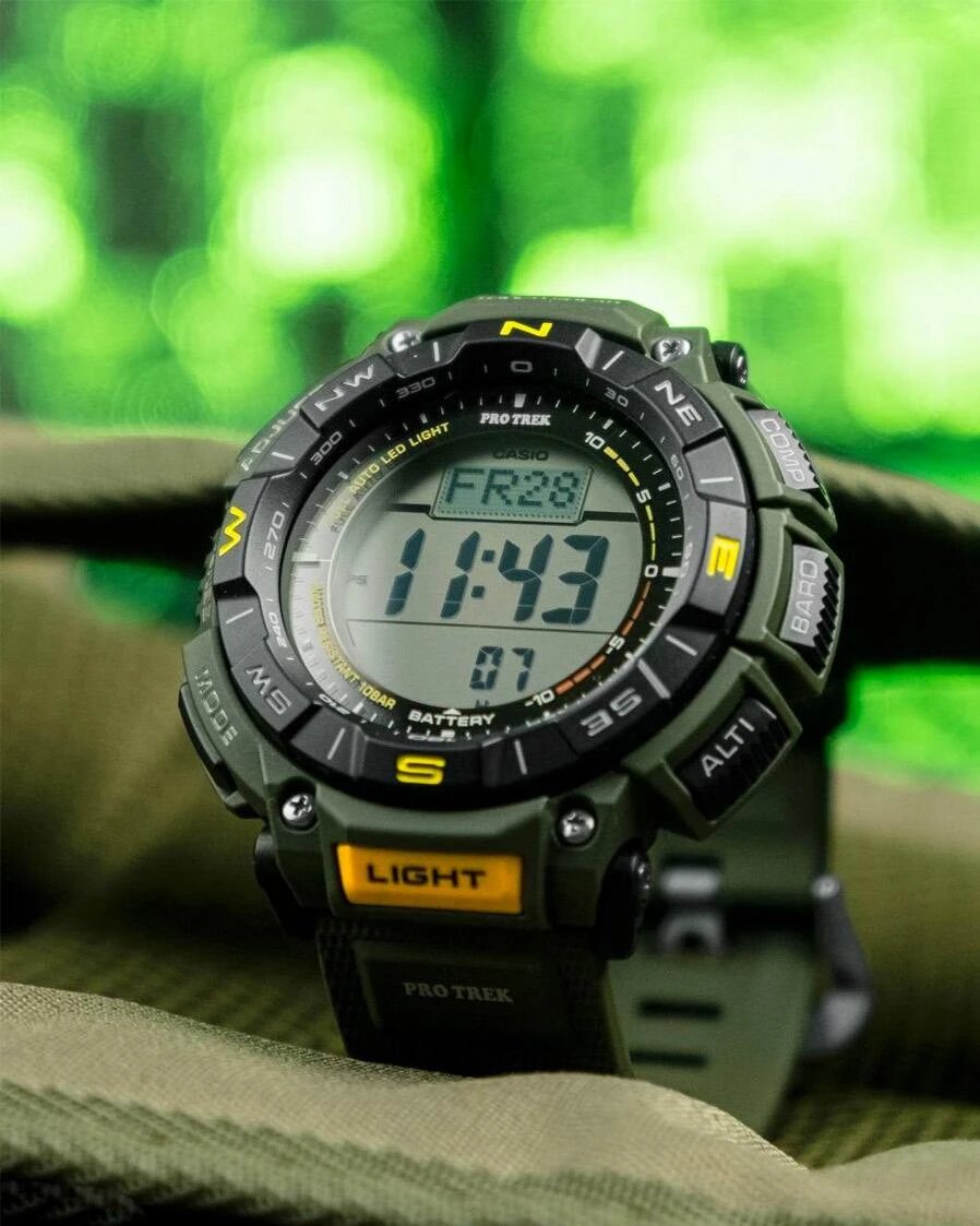 Наручные часы Pro Trek