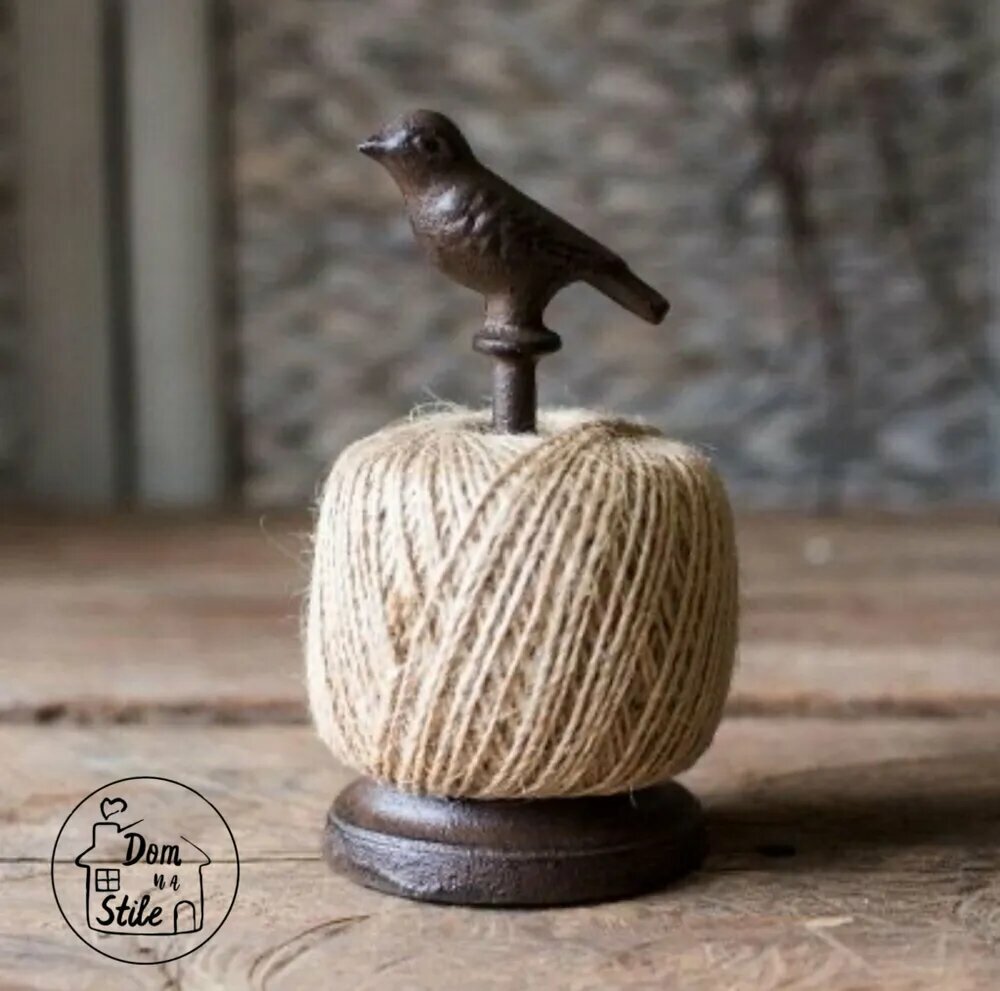 #Держатель чугуный, катушка для ниток и бечевки, шпагата и пряжи,