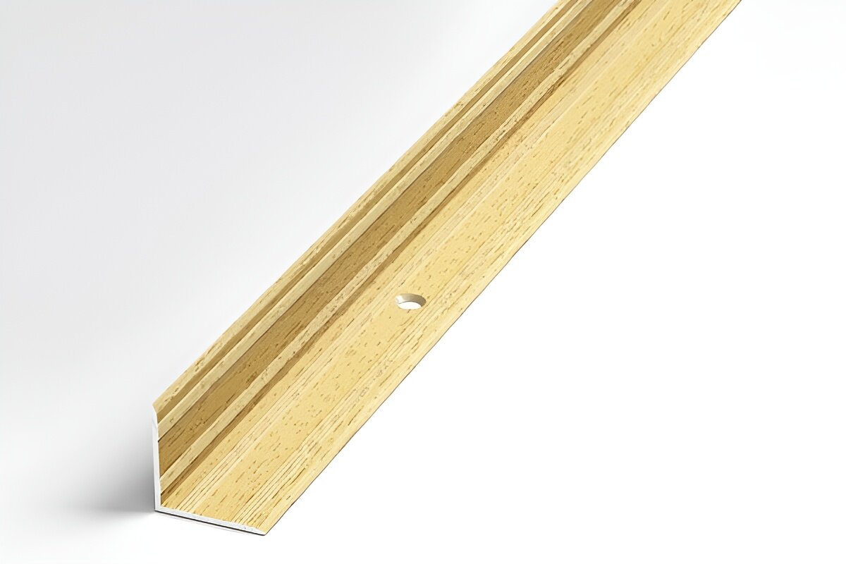 Профиль угловой алюминиевый декоративный 900 мм. ПУ 05-1.900.043