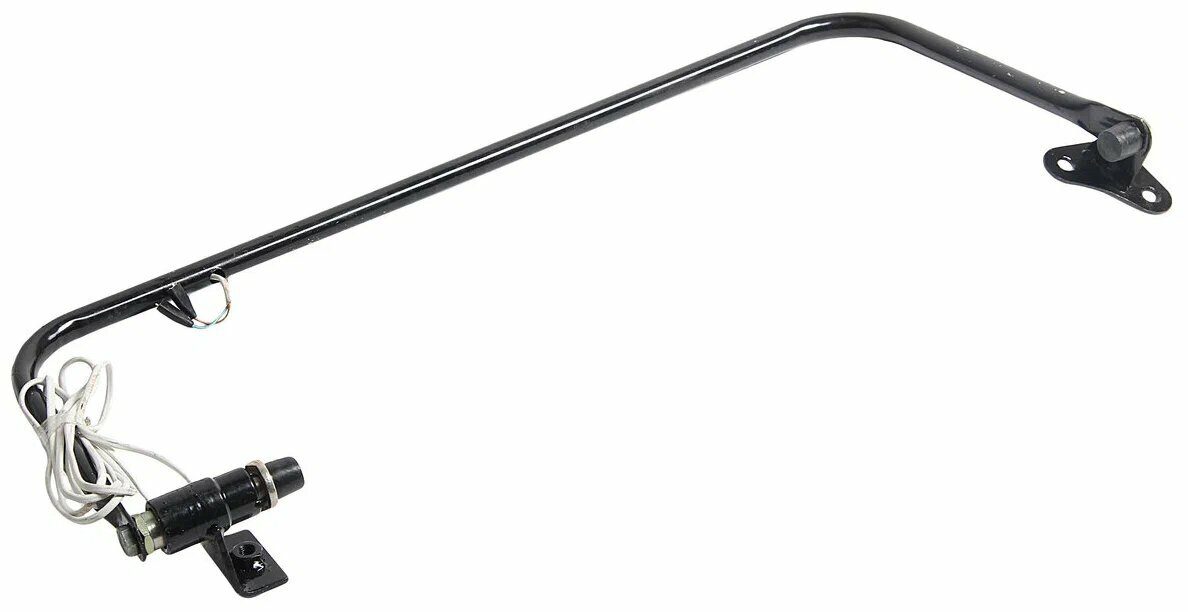 64221-8201011 Держатель МАЗ зеркала левый в сборе оригинальная запчасть ОАО МАЗ