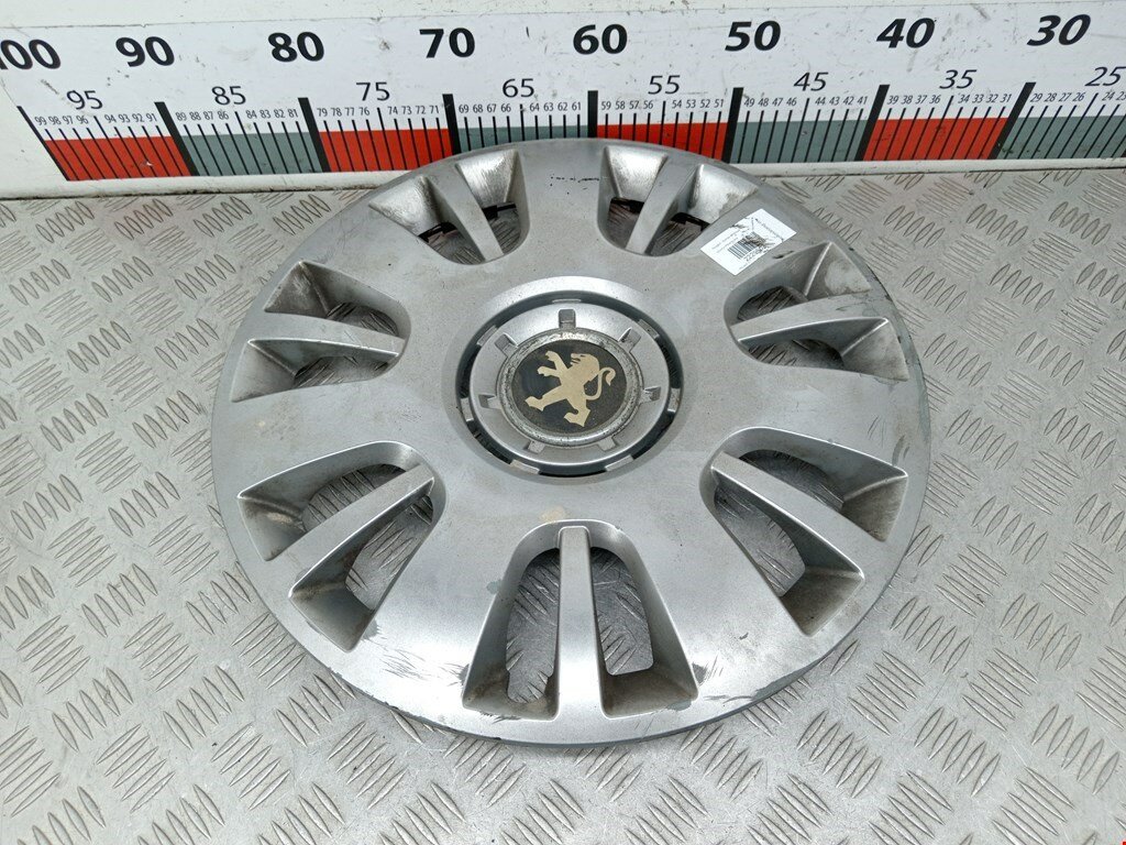 Колпак колесный Peugeot 207 R15 арт. 2229603