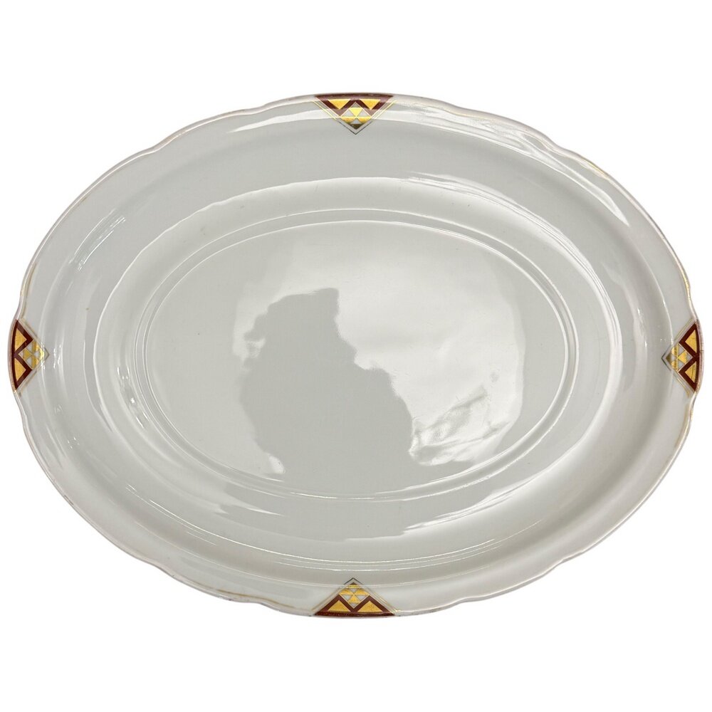 Блюдо "Знак", 38*29 см, 1891-1917 г, Т-во Кузнецов М. С, Дмитровский завод, Российская Империя