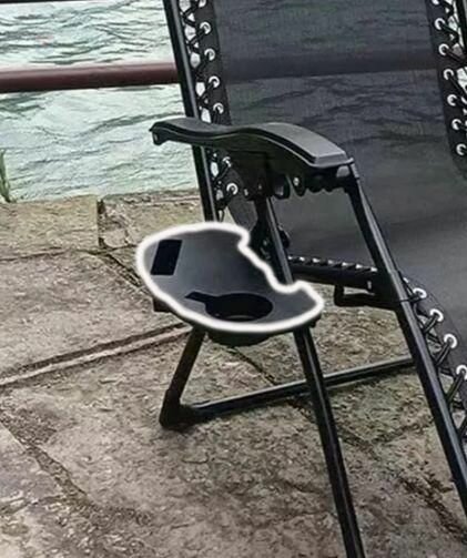 Складной туристический стол с подносом для телефона, книг и напитков компактный и удобный для кемпинга, пикника и отдыха на природе