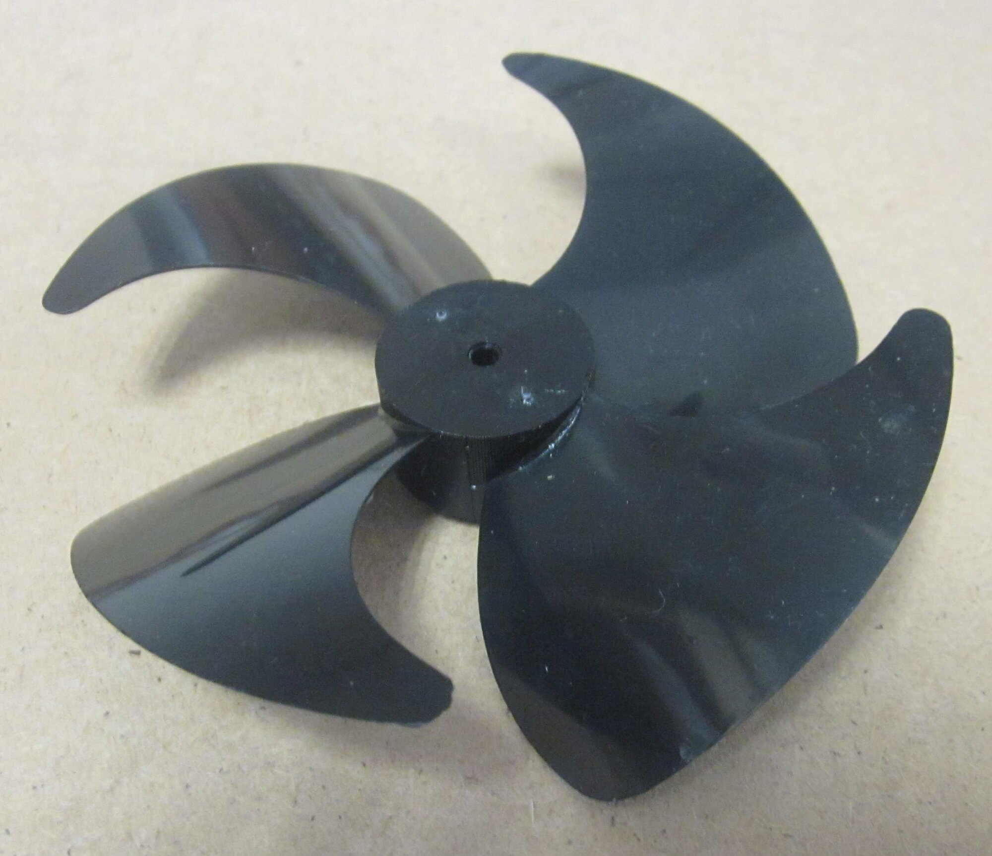 Крыльчатка вентилятора холодильника d 100мм STINOL (C00859992 / DA31-20103A )