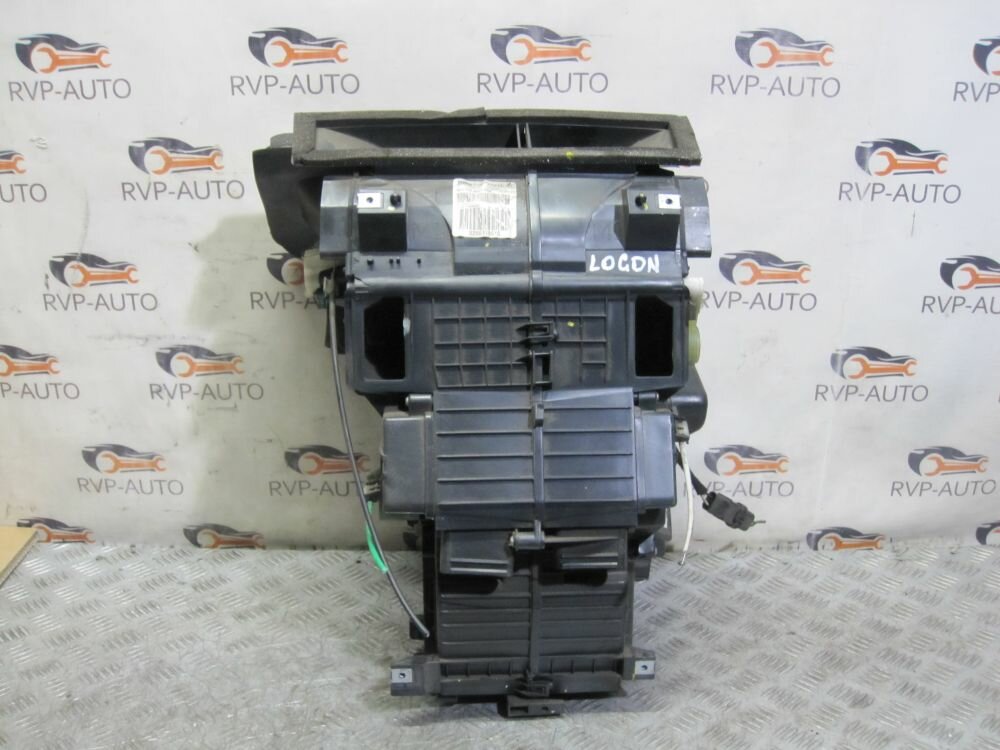 Корпус отопителя Renault Logan 2005-2014 8200318515