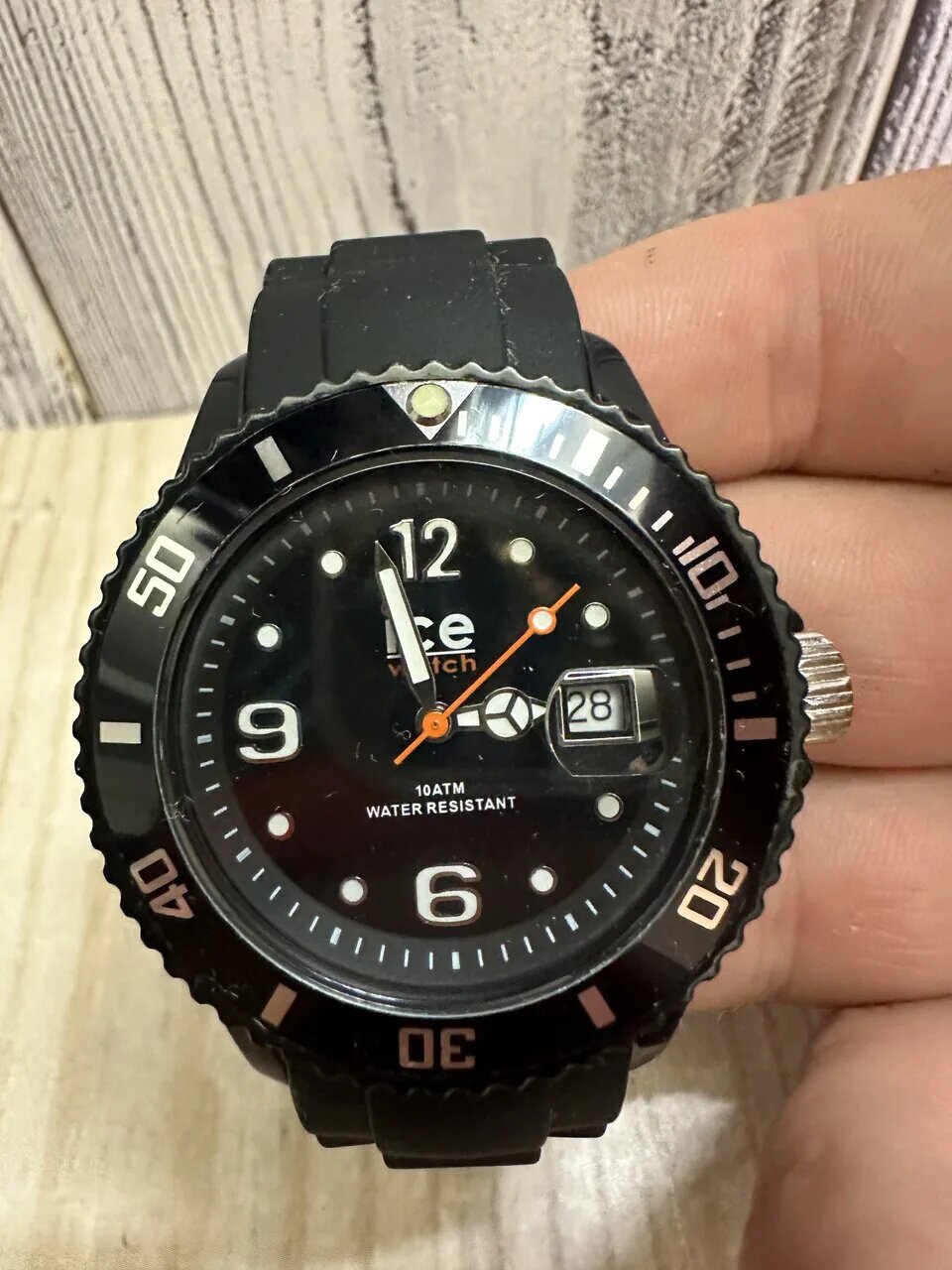 Наручные часы