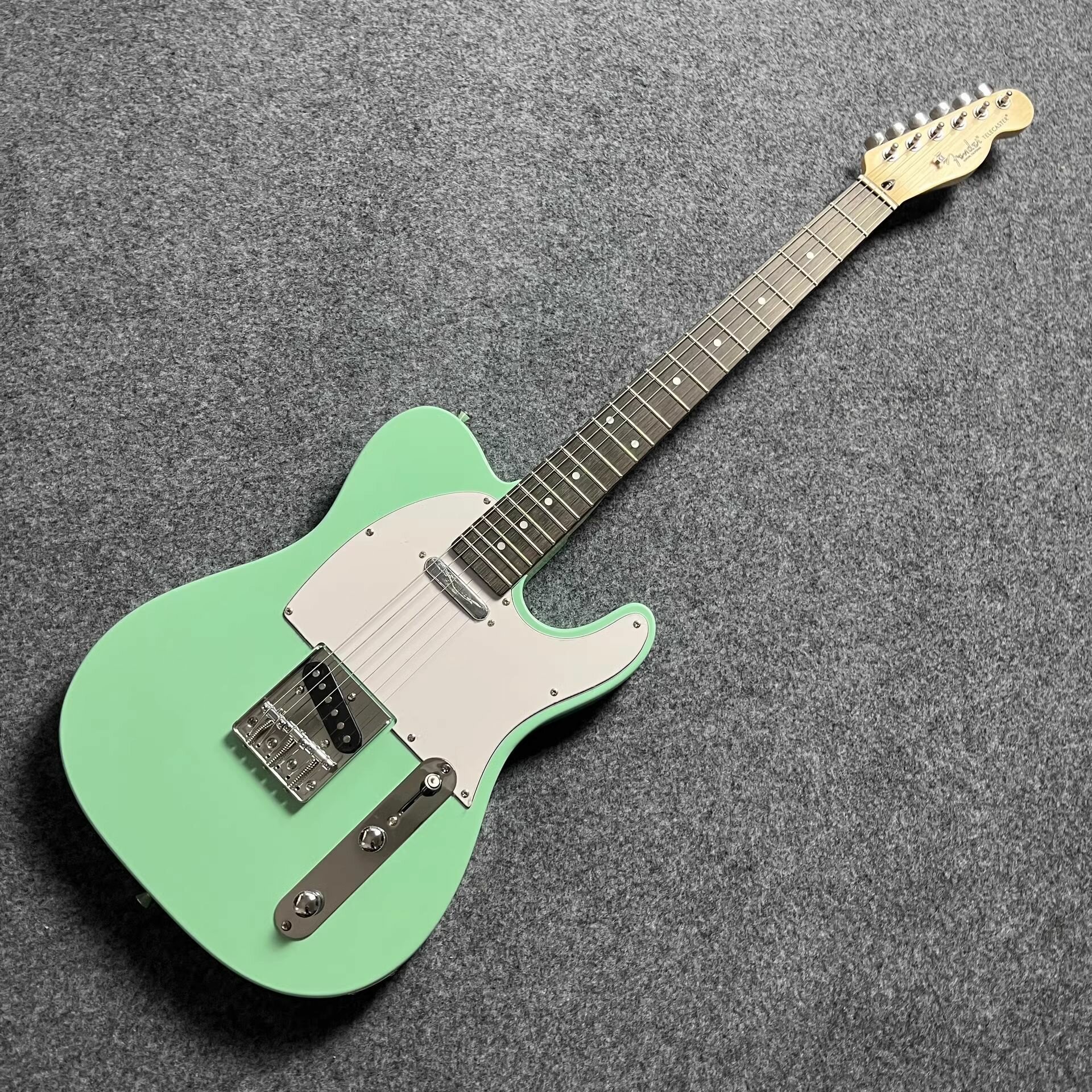 Fender TELE 6-струнная