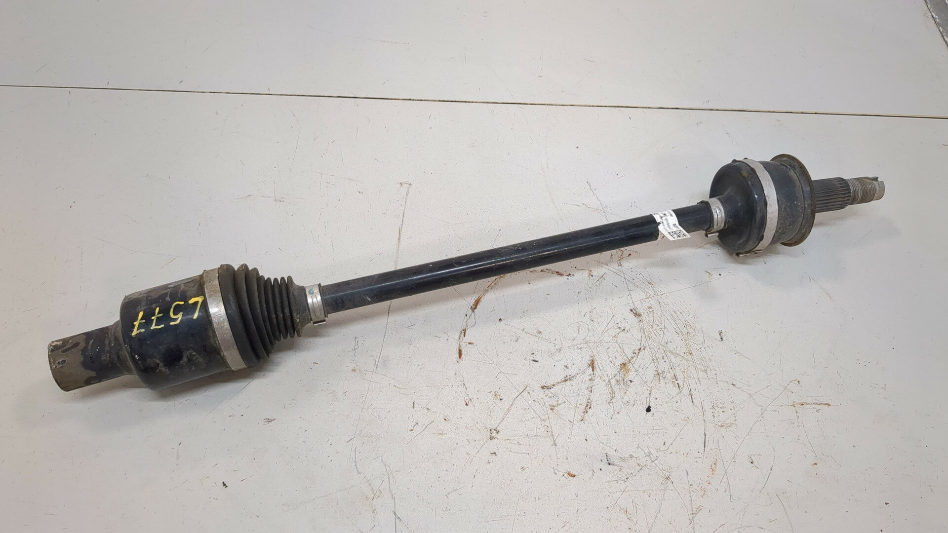 Полуось (вал, шрус) левая задняя Dodge Hornet Б/У