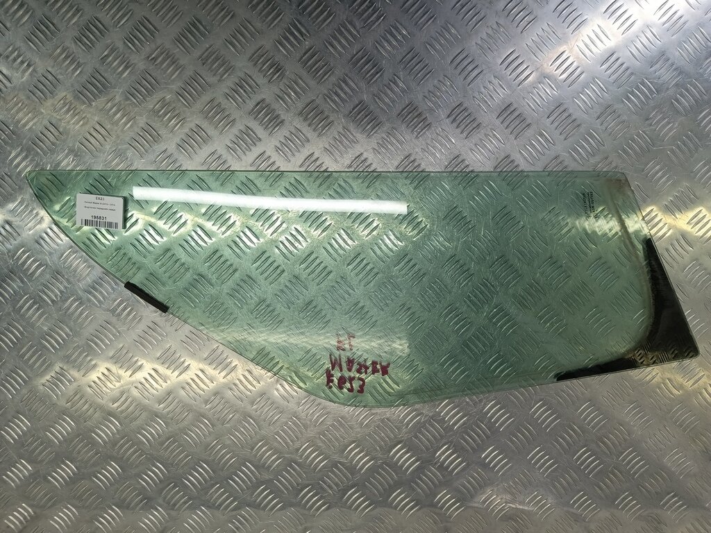 Стекло двери передней левое Б/У для Renault Master III (2010—2014) 802631127R