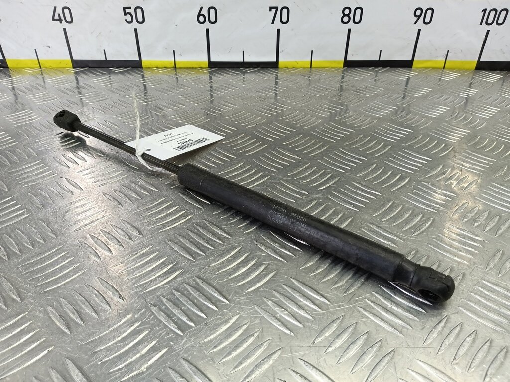 Амортизатор стекла багажника Б/У для Hyundai TUCSON I (2004—2015) 871702E020