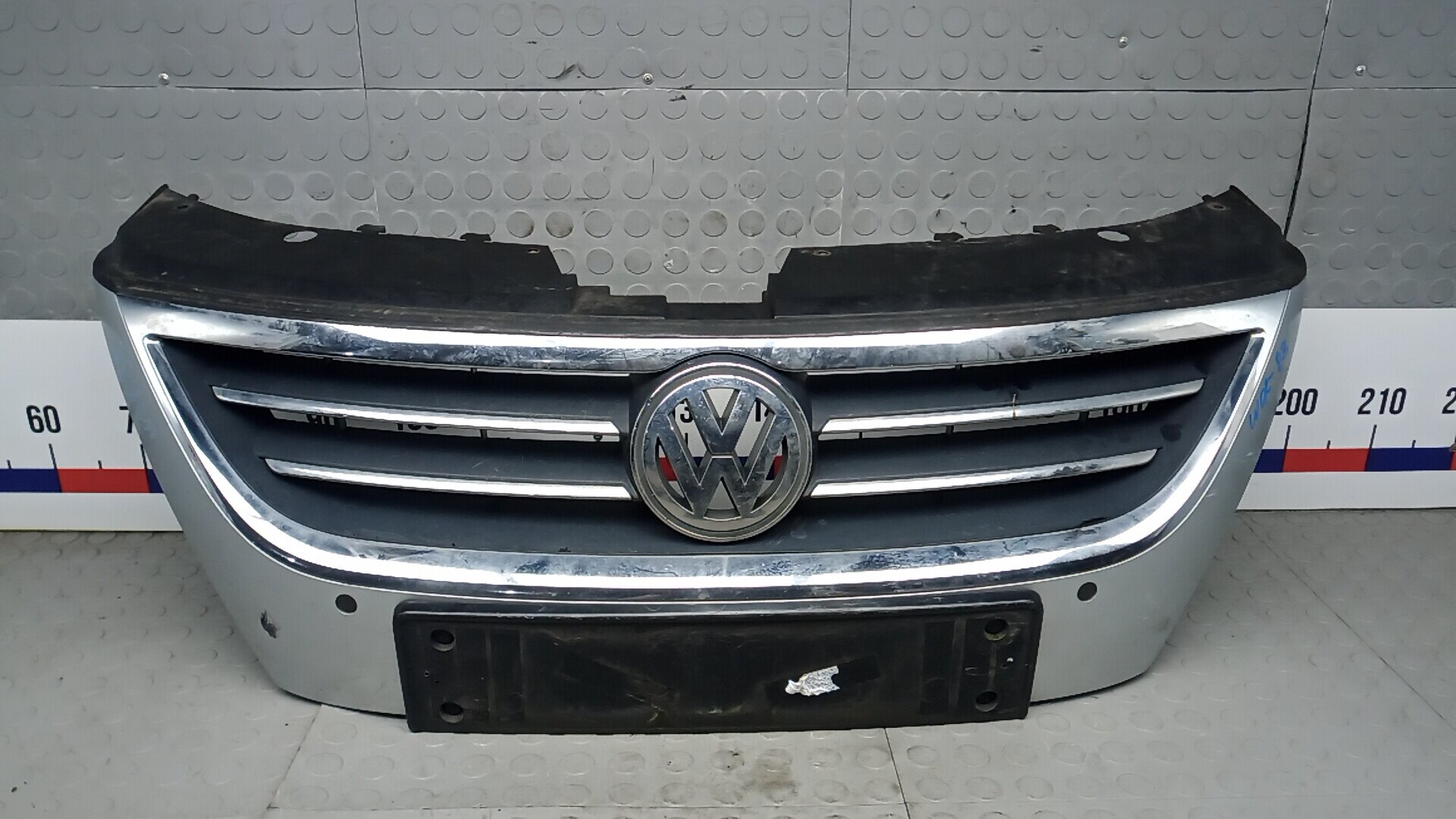 Решетка радиатора VOLKSWAGEN PASSAT CC