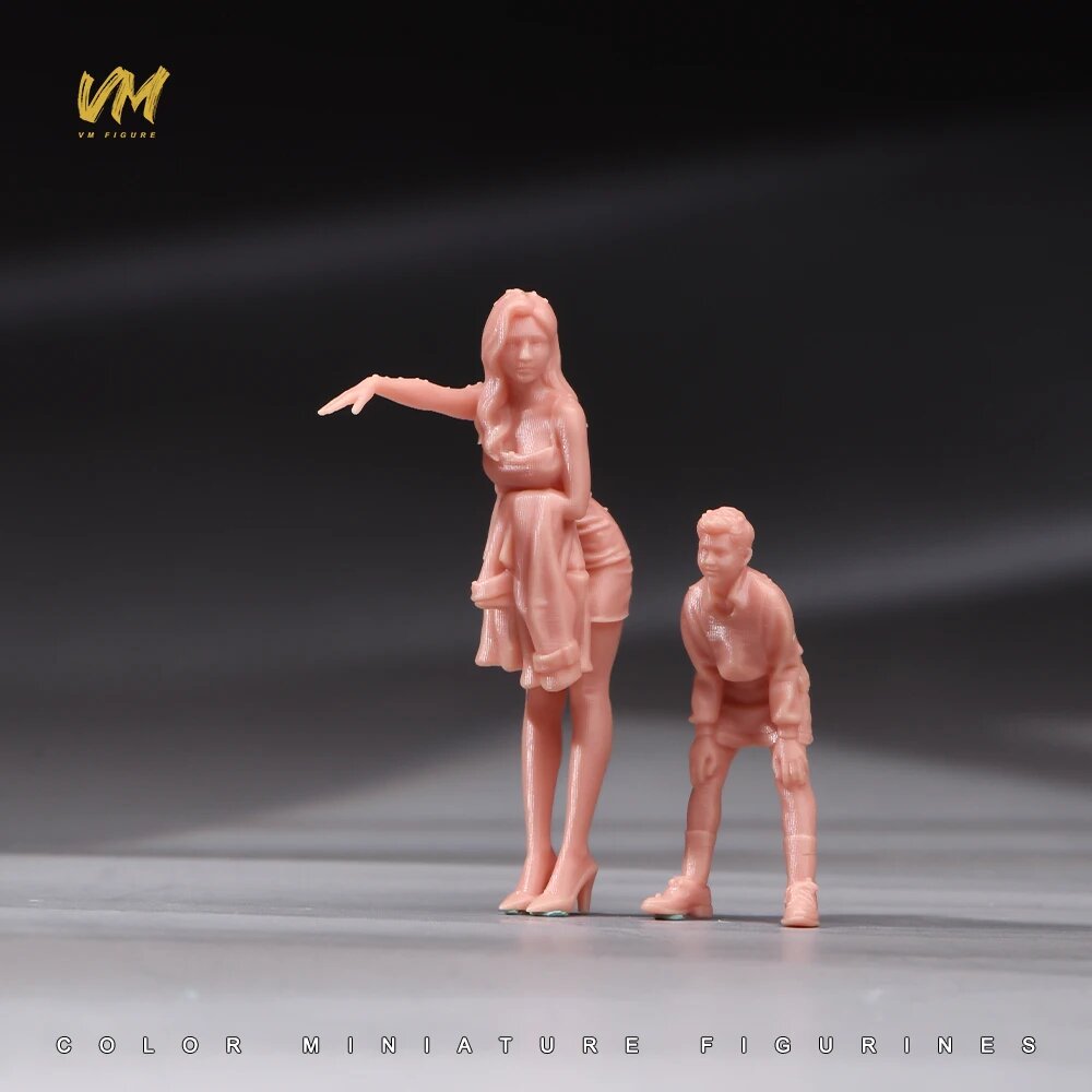 Фигурки семьи из четырех человек в такси MAK 1/64 1/43 1/24 1/18 Unpainted Set 1, 1 to 43