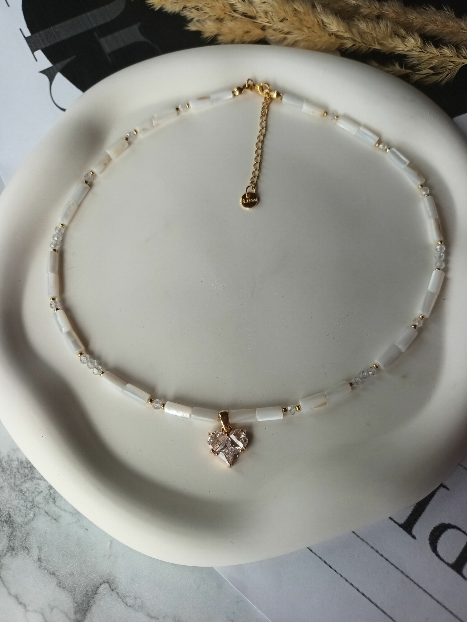 Колье, перламутр