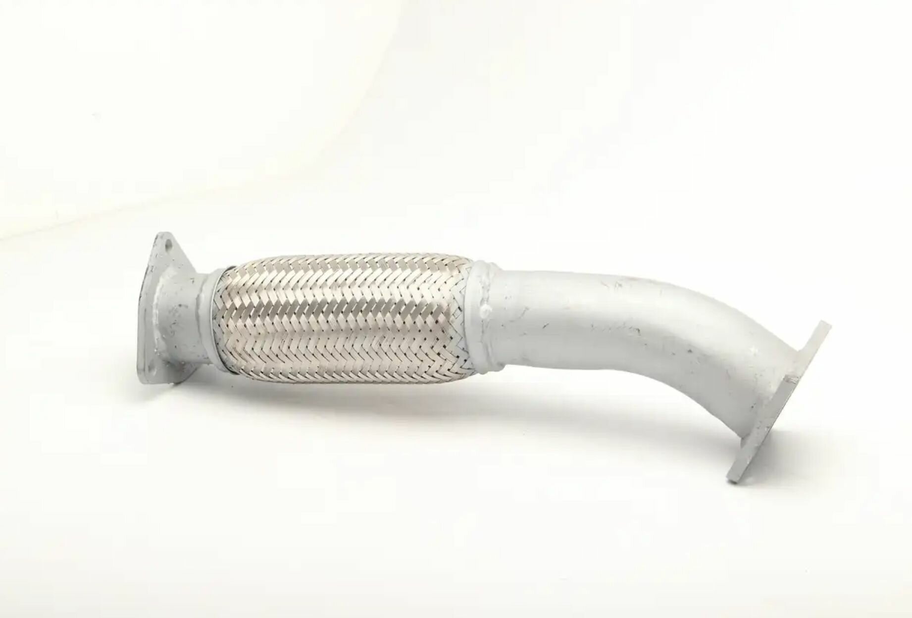 Труба глушителя (от горного тормоза до глушителя, с гофрой) Hyundai HD78 HD72 HD65 287205H350