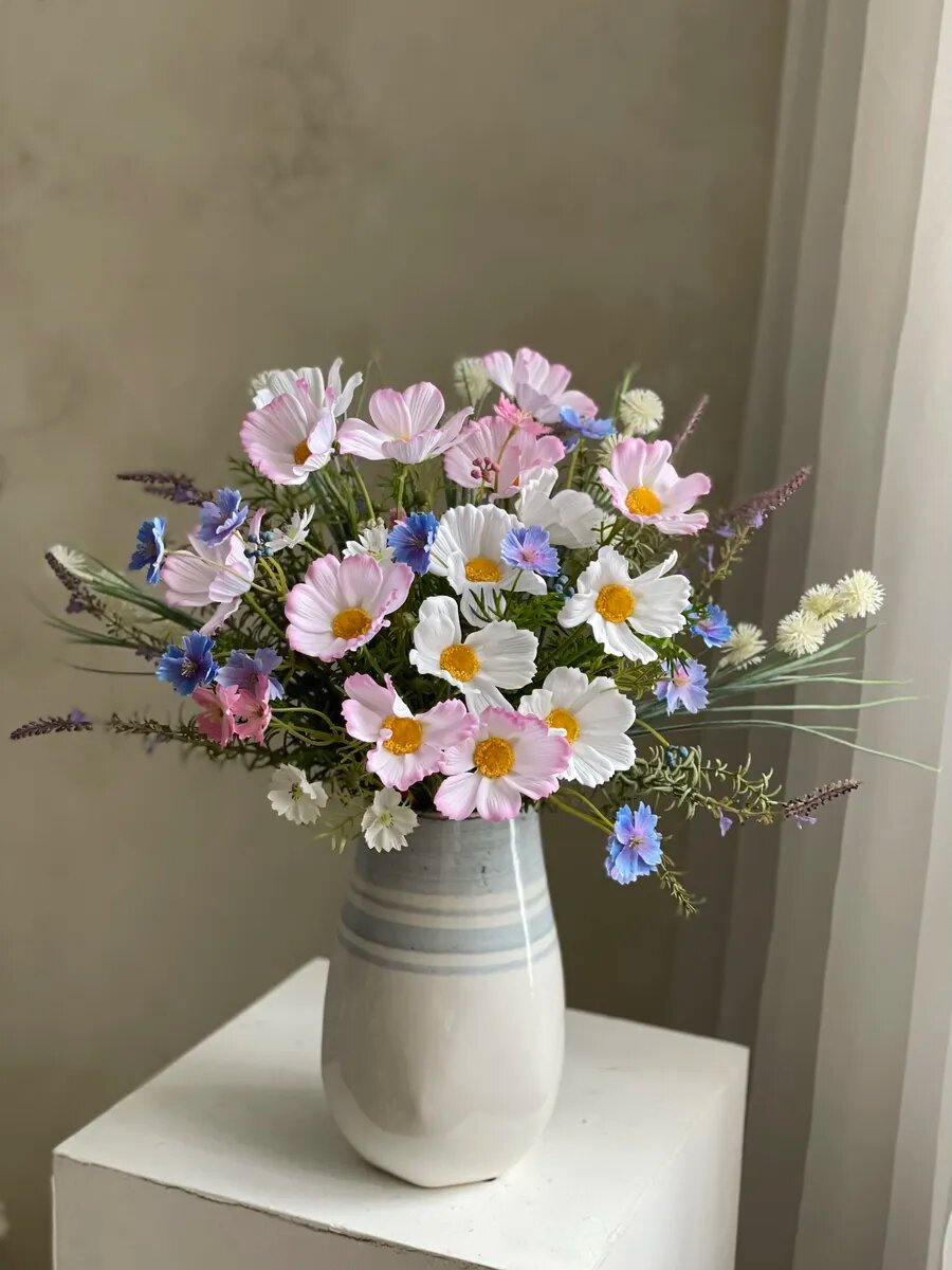 Искусственные цветы для декора