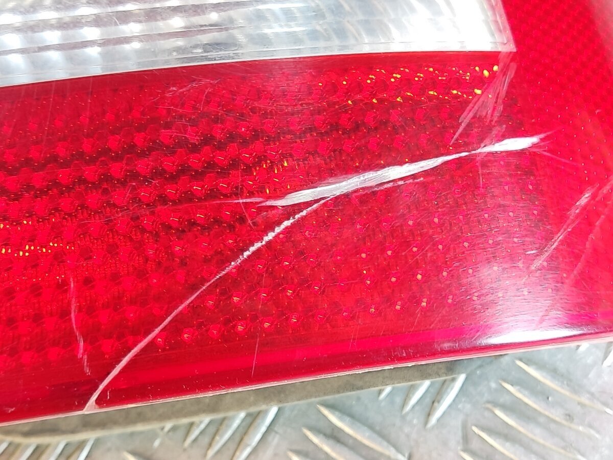 Фонарь задний правый AUDI A3 1996-2003 8L0945096B