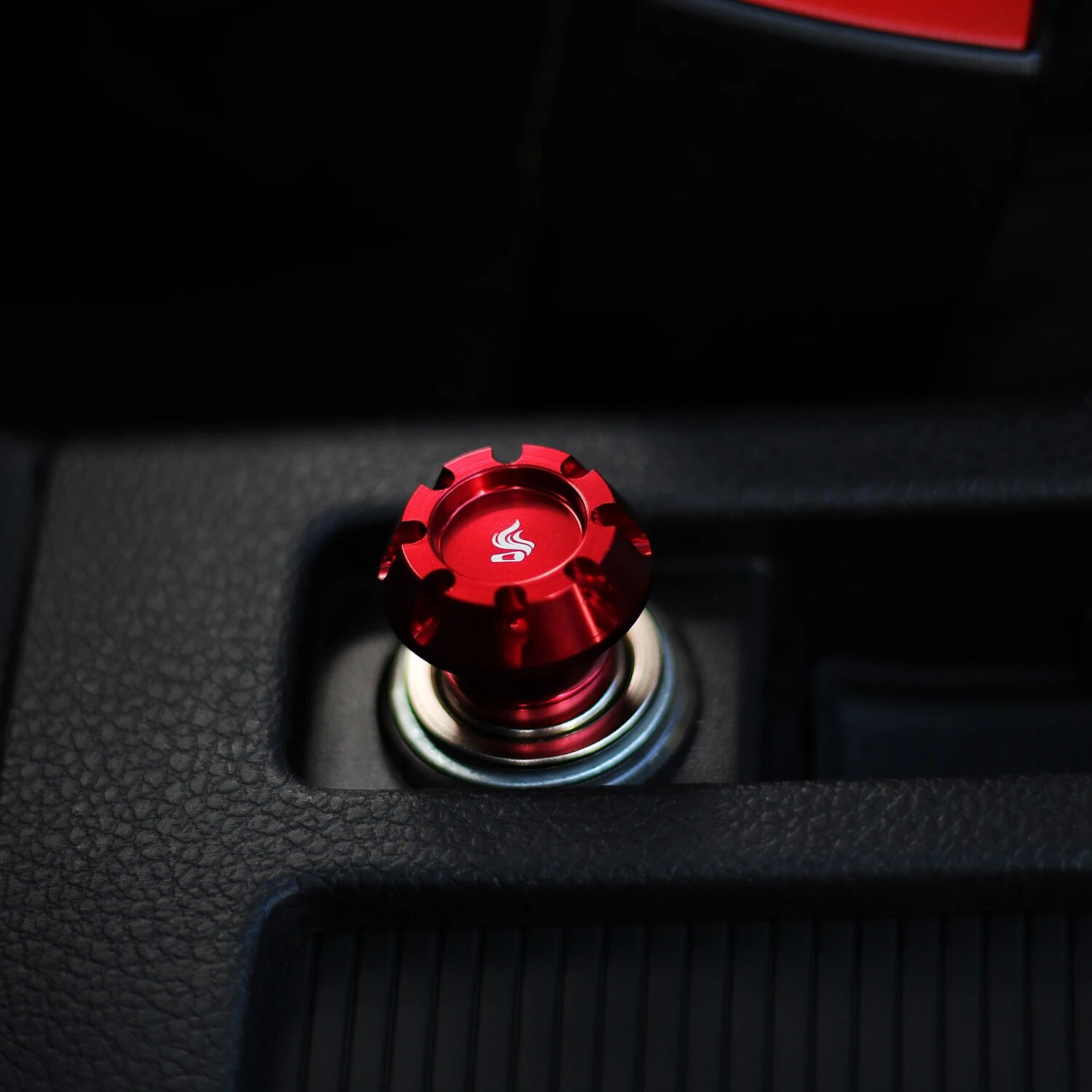 Алюминиевый автомобильный прикуриватель 12 В для Toyota COROLLA RAV4 Camry Hilux Croos R-3