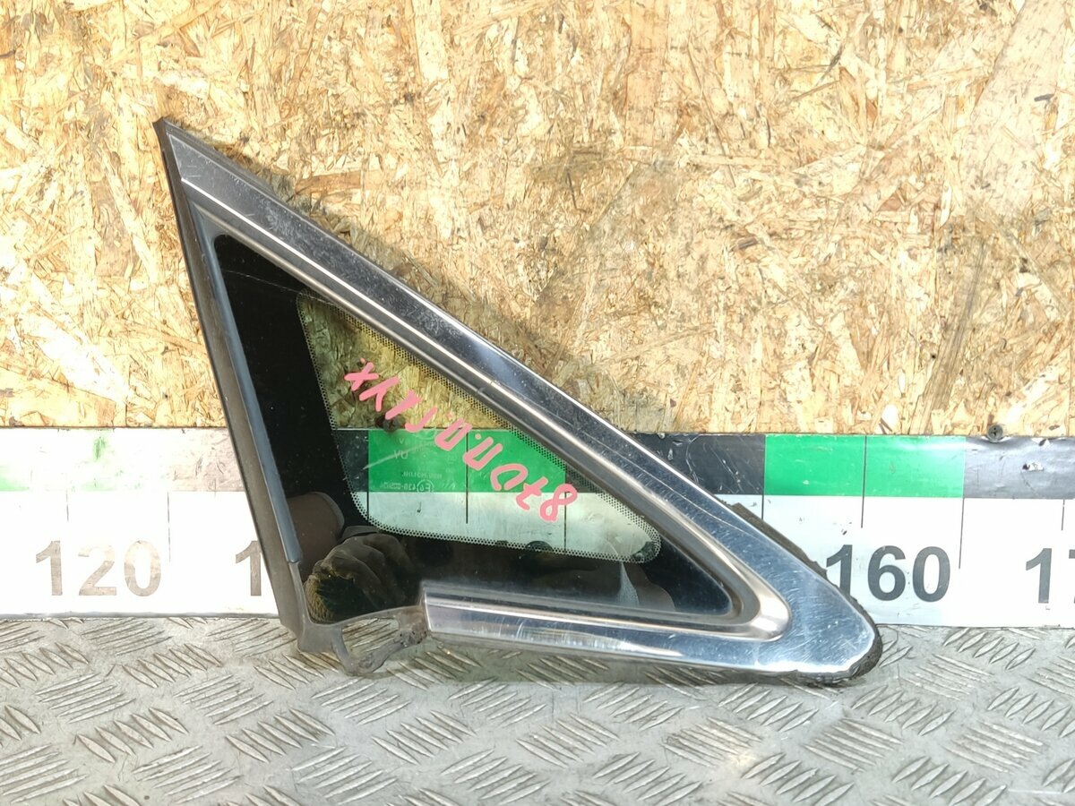 Стекло кузовное глухое переднее правое MAZDA CX7 2007-2012 EG2150G10E