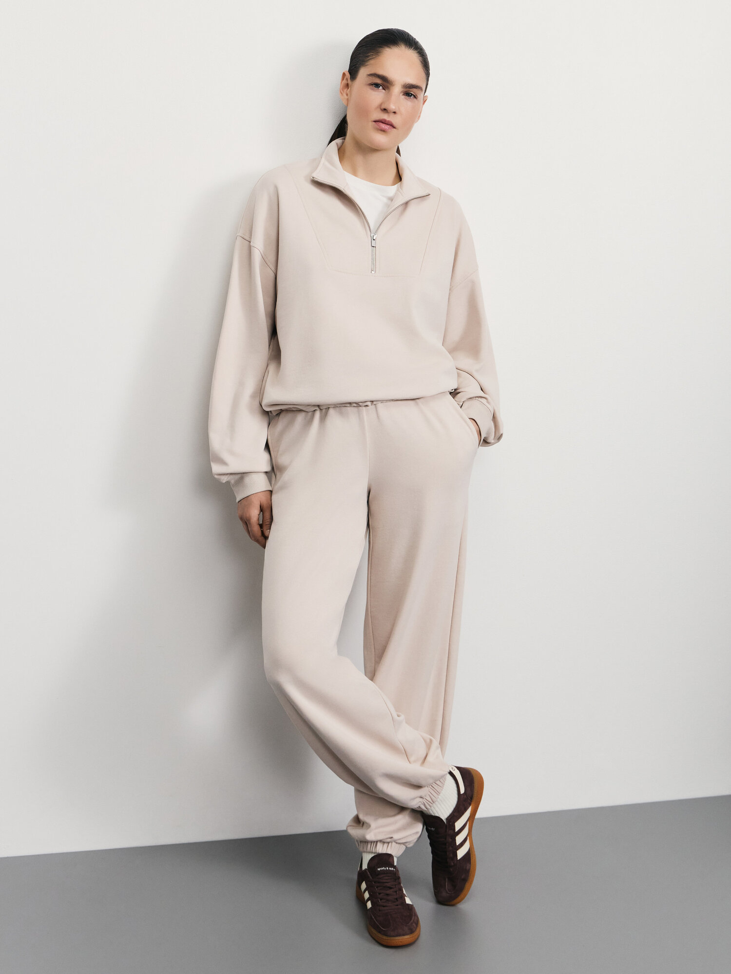 Брюки джоггеры