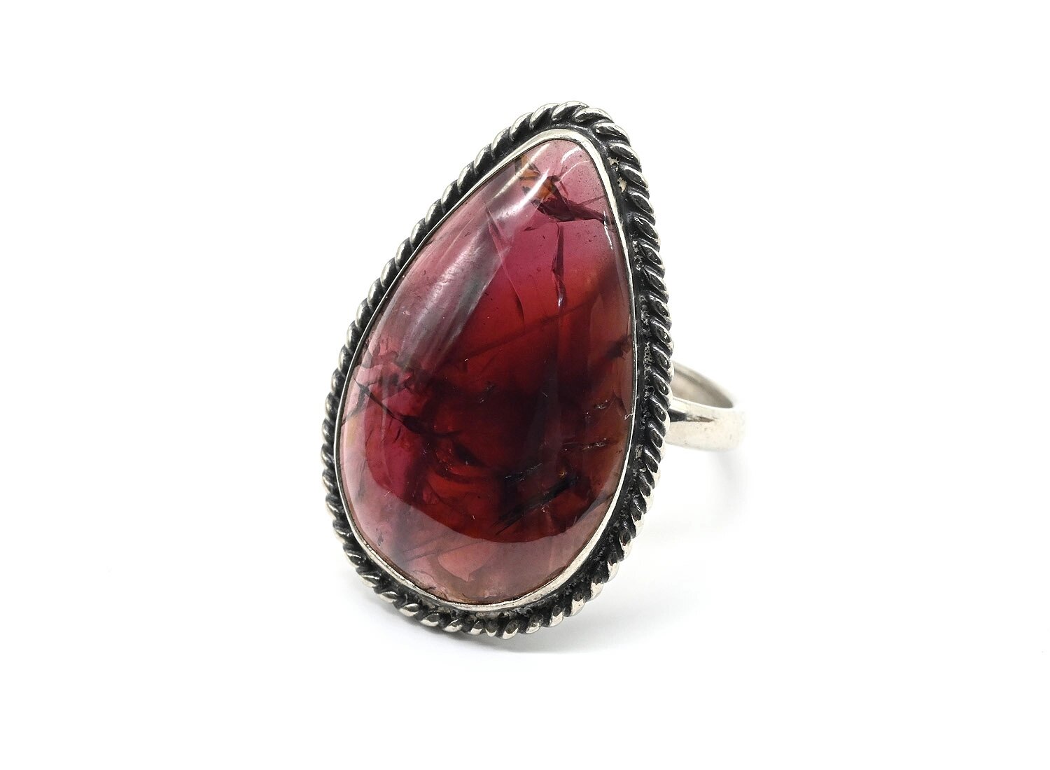 Кольцо, гранат