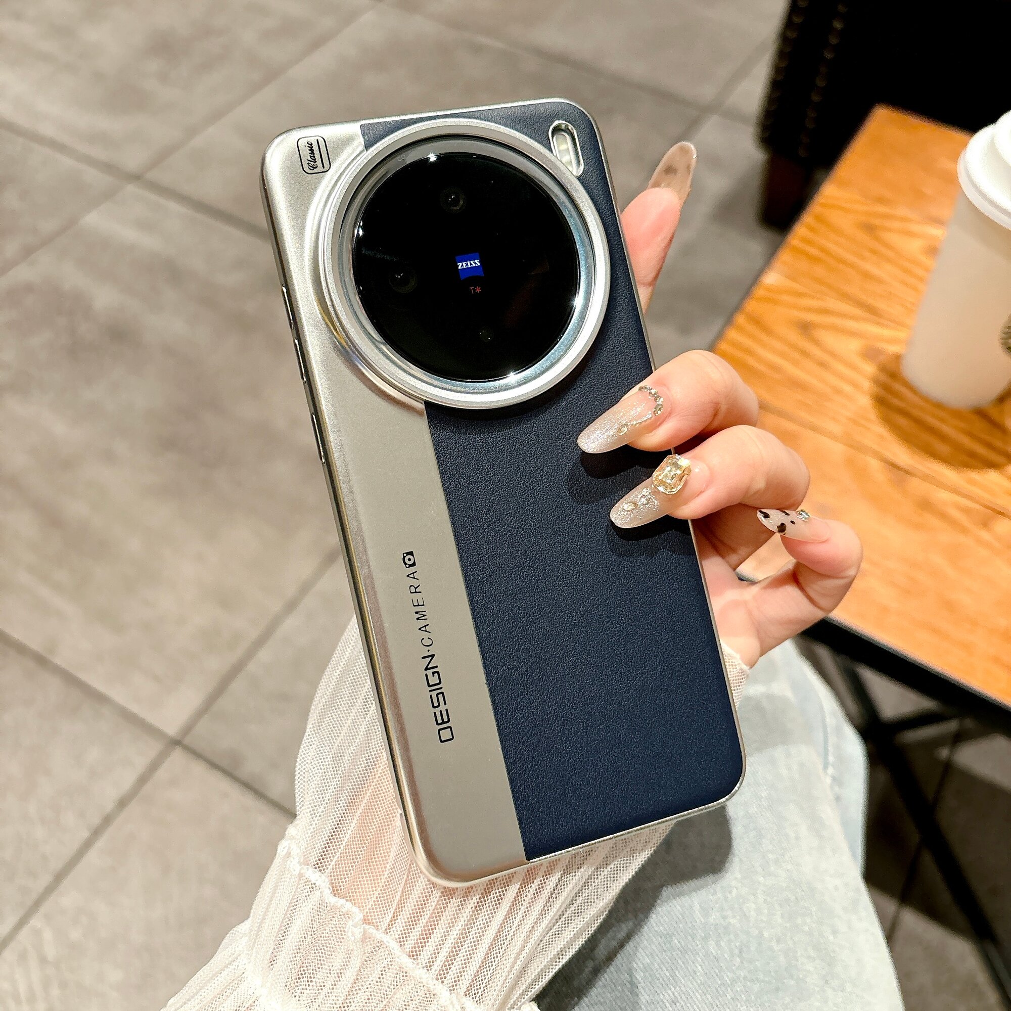 Подходит для VIVO X200 Pro Mini / Виво X200 Про мини Чехол для смартфона, подставка, глянцевая поверхность, накладка, поликарбонат (PC), защита камеры, ударопрочный, тонкий, усиленные углы, soft touch, Vivo