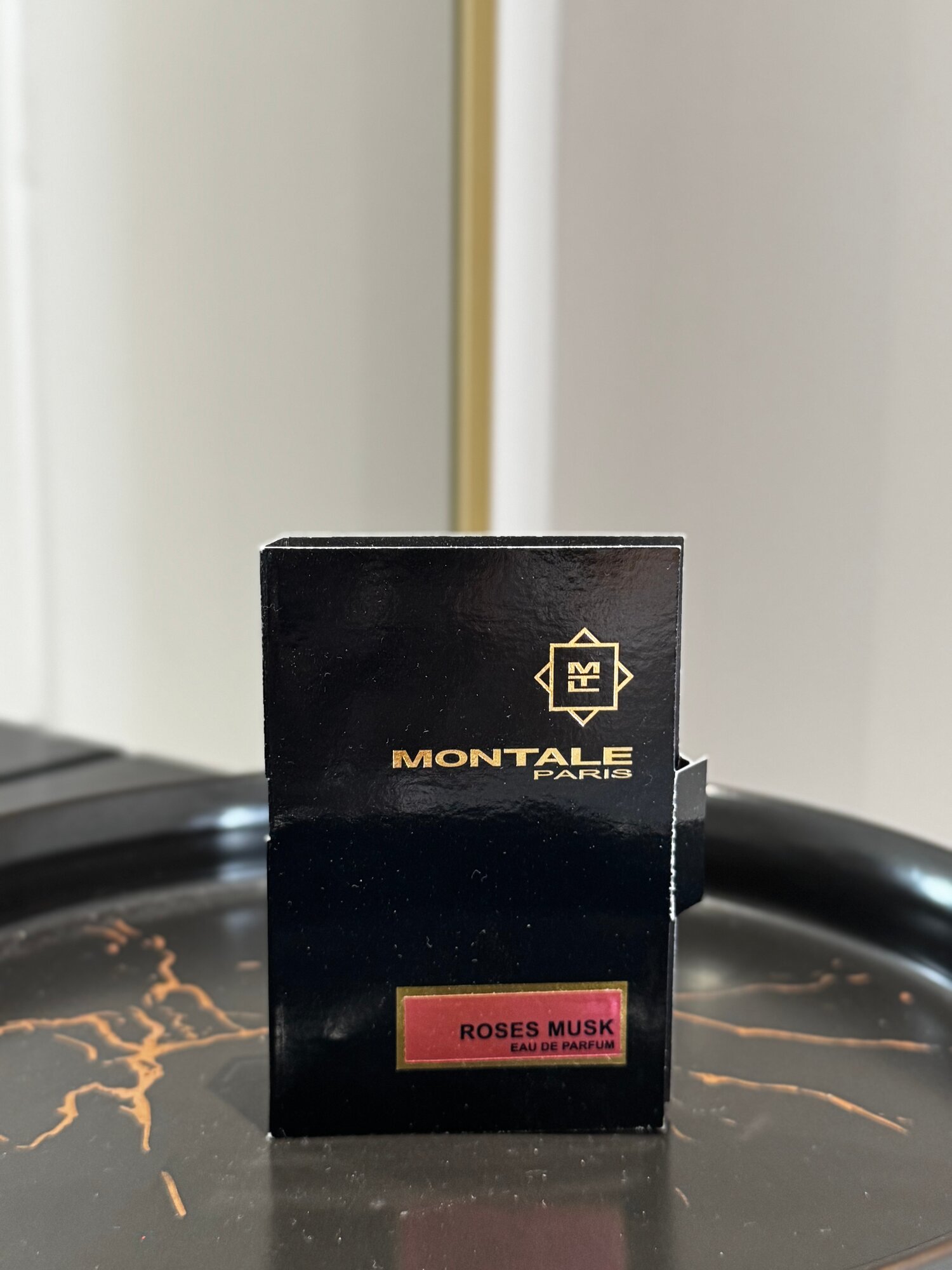 Парфюмерная вода MONTALE Roses Musk, цветочно-сладкие ноты, 2мл