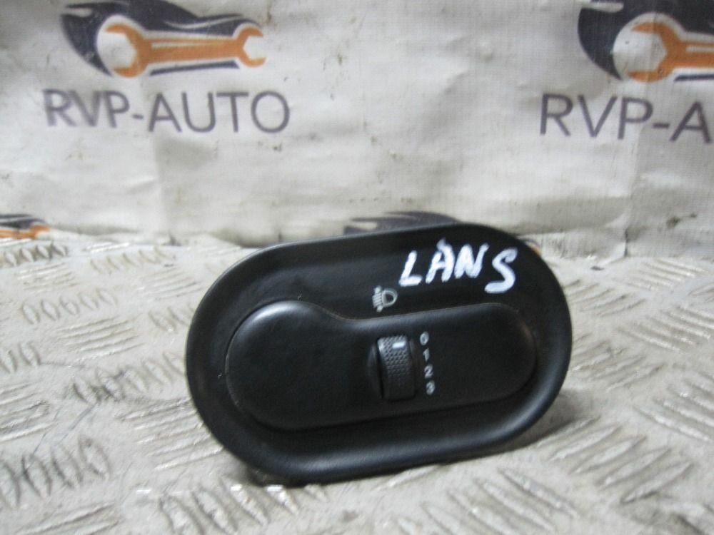 Блок управления светом Chevrolet Lanos 2002—09 Chevrolet