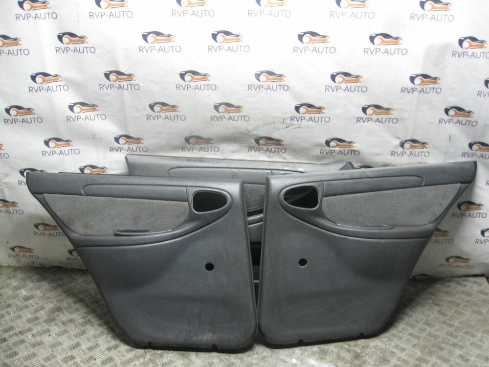 Обшивка двери к-кт Chevrolet Lanos 2005-2009 Chevrolet