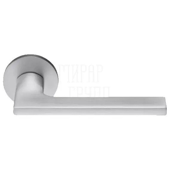 Дверная ручка на круглой розетке RUCETTI RAP 31 SLIM-R матовый хром