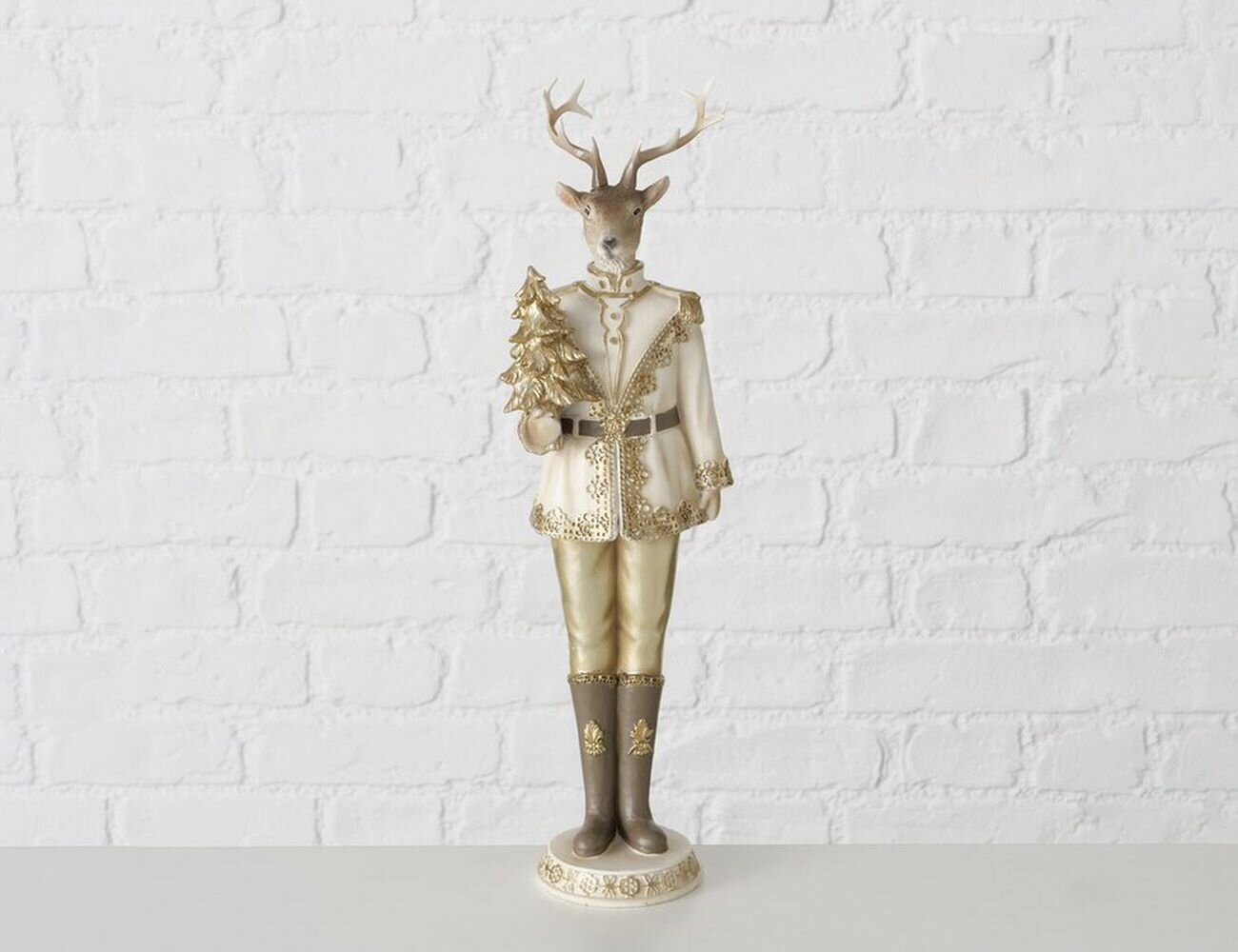 Декоративная фигура олень В мундире с елочкой, полистоун, 41 см, Boltze 2036327-1