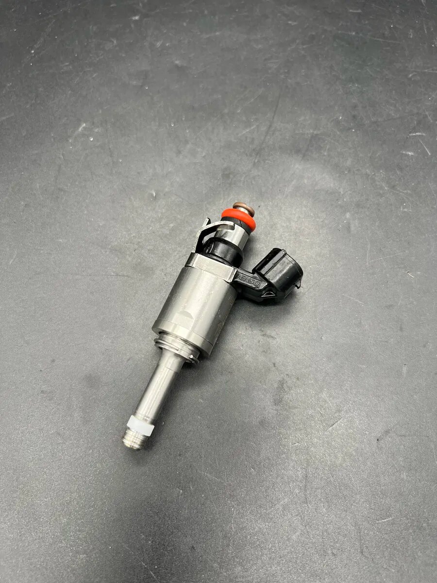 Форсунка топливная ( 1 ) Контрактный Mazda