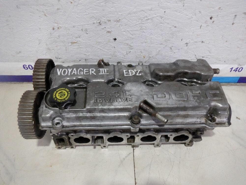 Головка блока цилиндров Chrysler Voyager III 4777541